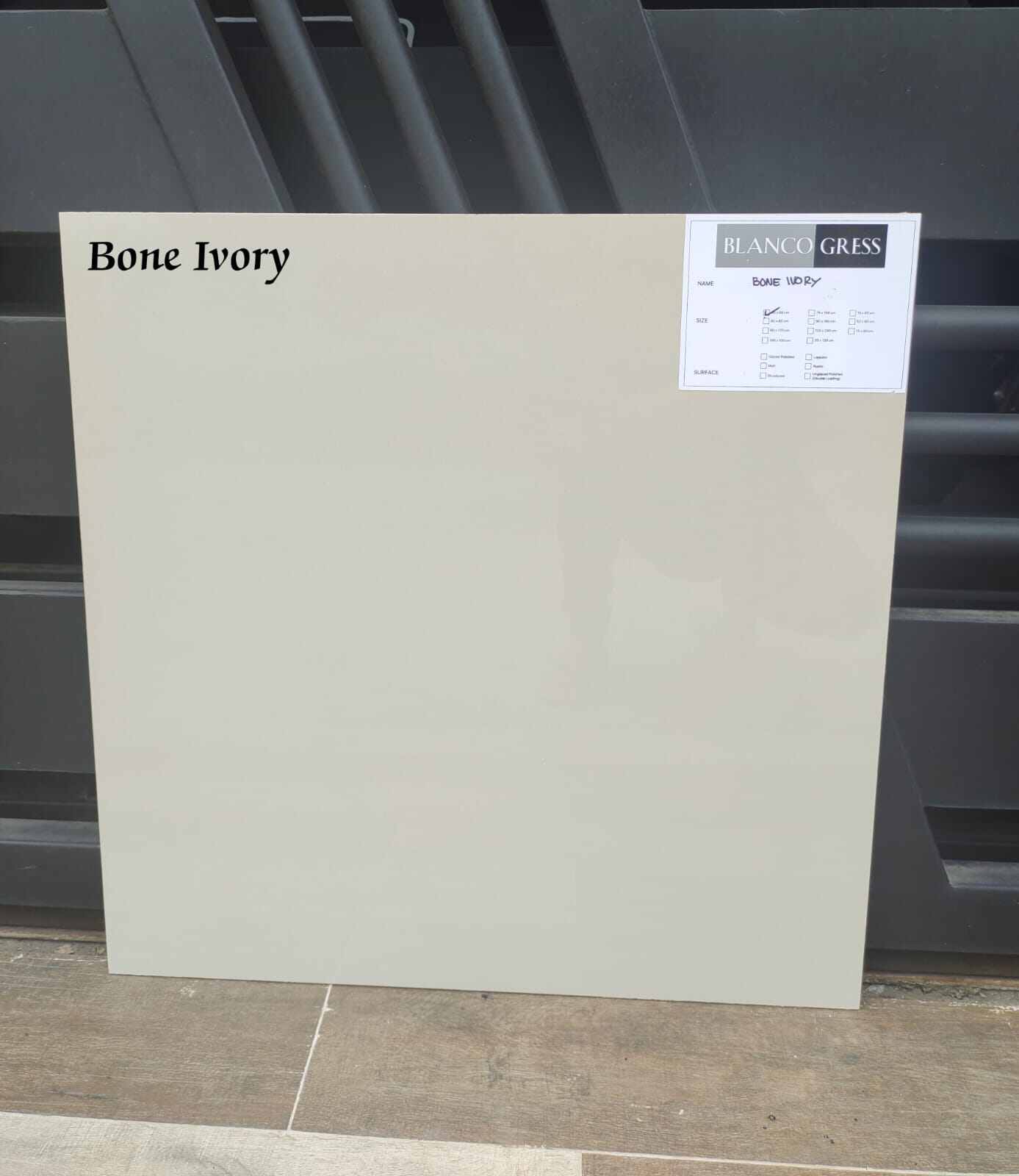 GRANIT LANTAI 60X60 BONE IVORY CREAM - VALENTINO GRESS | Lazada Indonesia