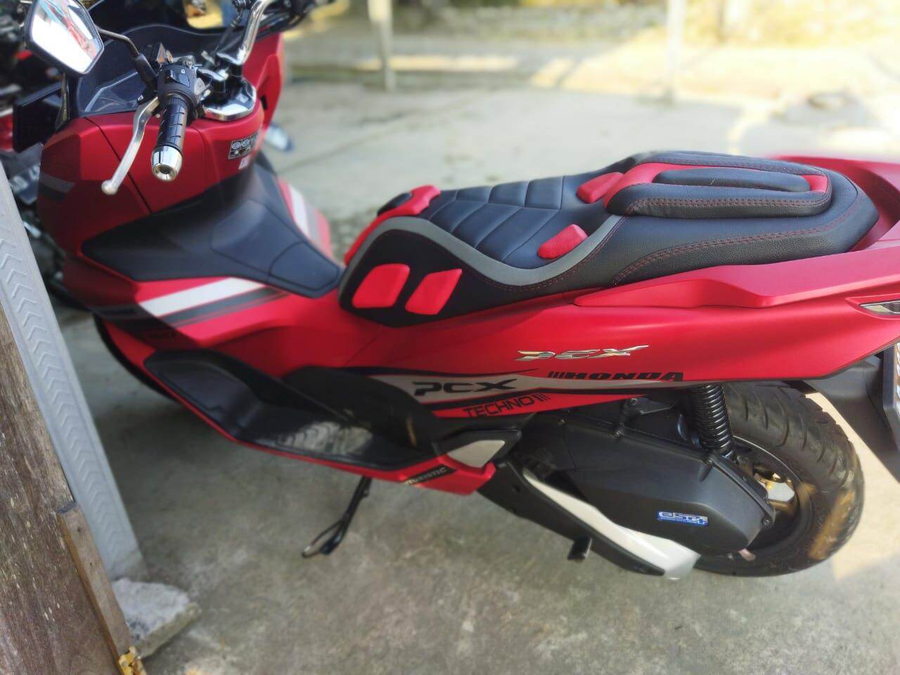 Jok retro honda pcx / Jok honda pcx modifikasi | Lazada Indonesia
