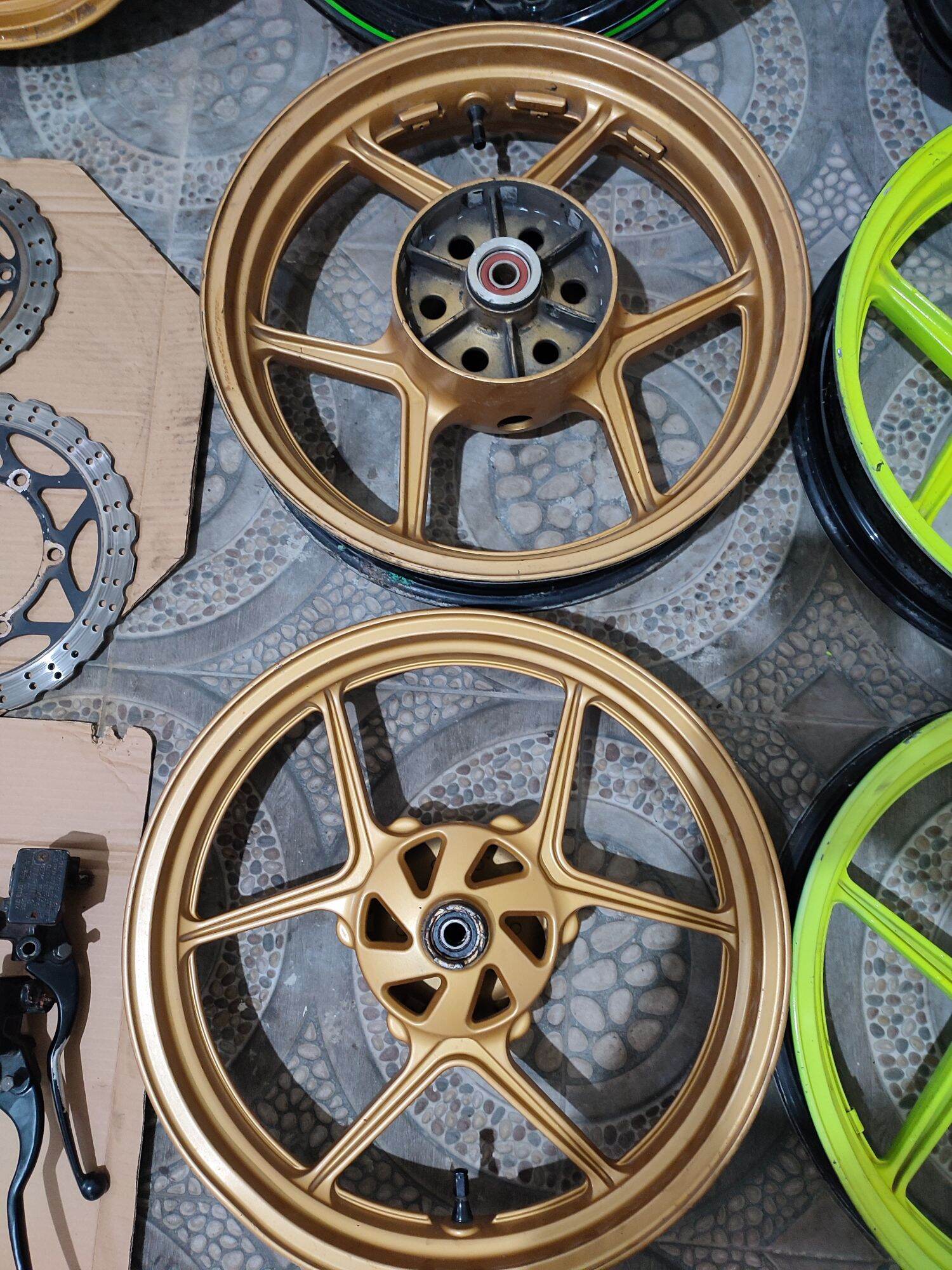 velg velk kawasaki ninja 250 r karbu 4tak 250cc ninbu emas gold ...