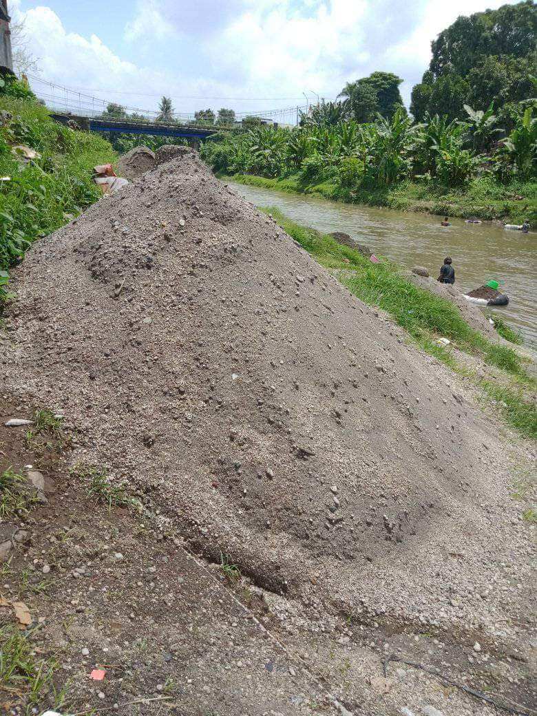 Pasir kali/pasir sungai/sertu/untuk bangunan/ 5 K per kg | Lazada Indonesia