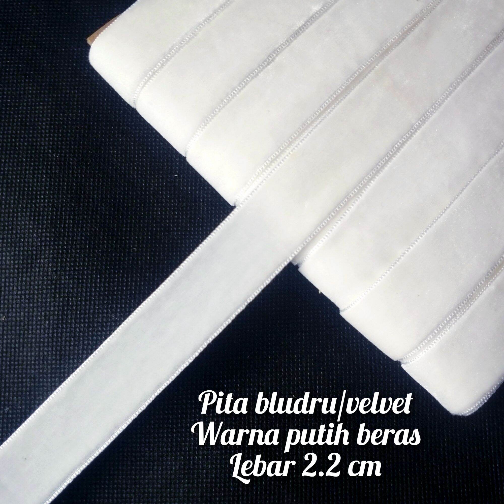per rol 15 meter,pita bludru/velvet warna putih beras lebar 2.2 cm ...