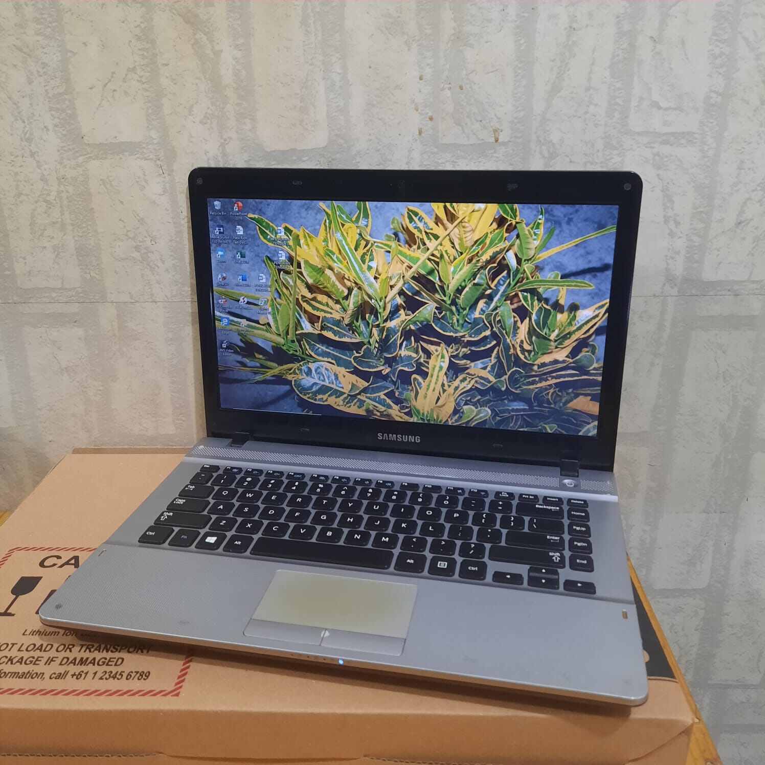 Laptop Samsung 300E, Intel Celeron, Ram 4Gb, HDD 320Gb, Windows 10 ...