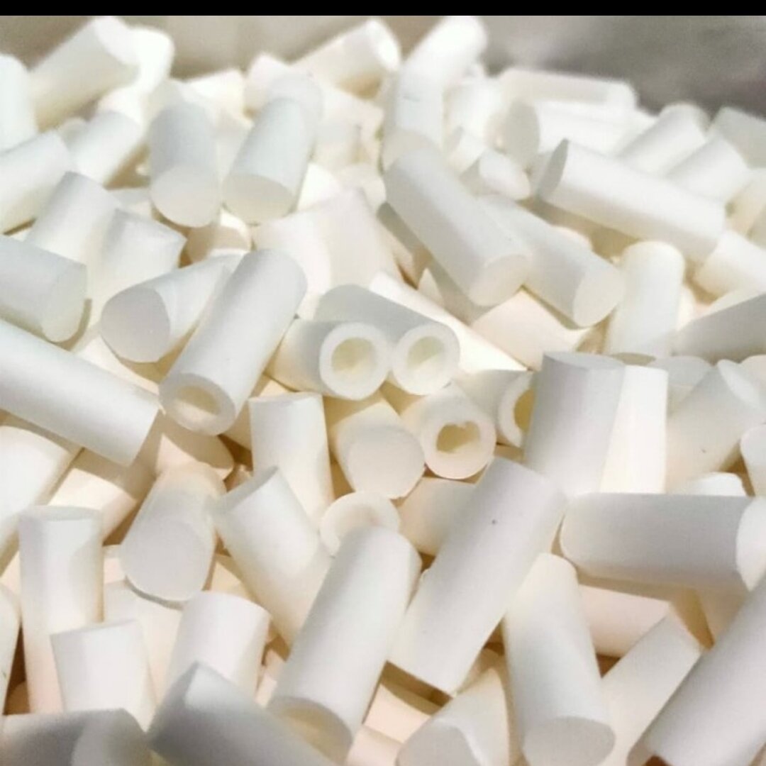 busa gabus filter mild kecil bolong 1kg | Lazada Indonesia