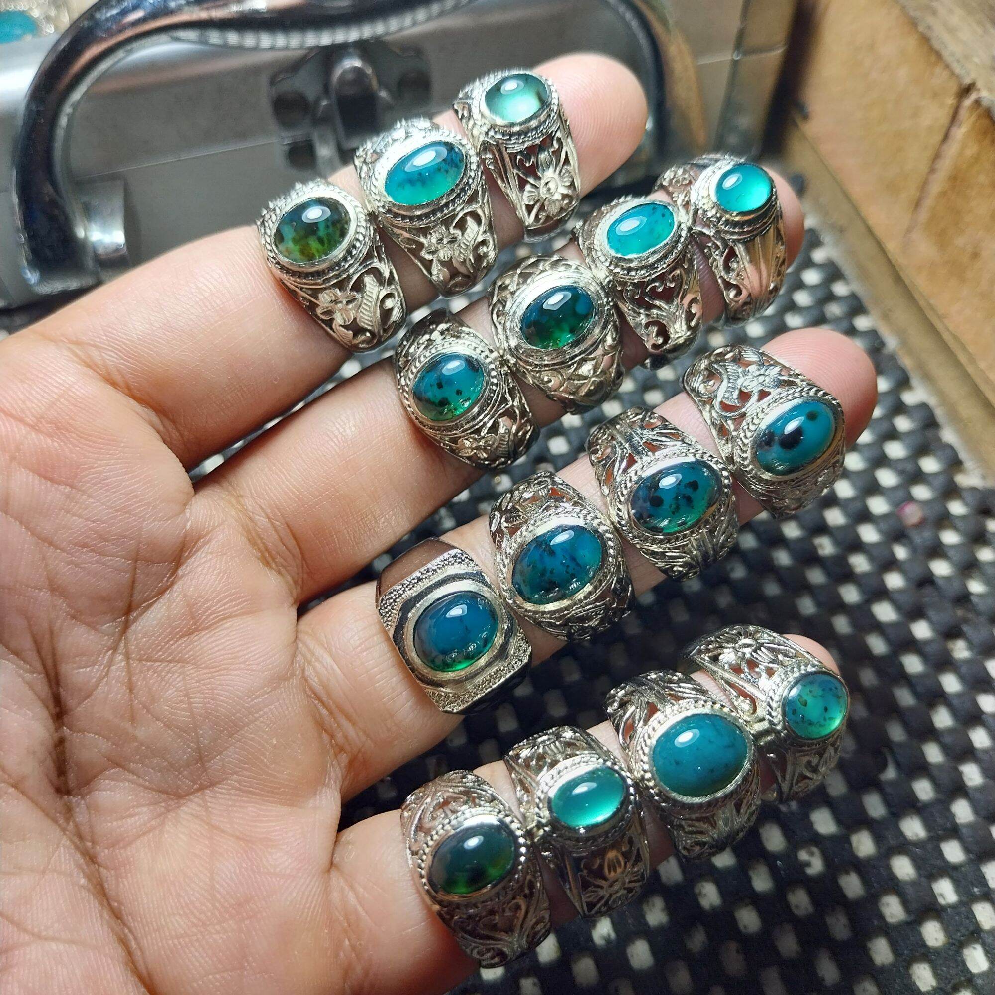 Harga Batu Bacan Halmahera