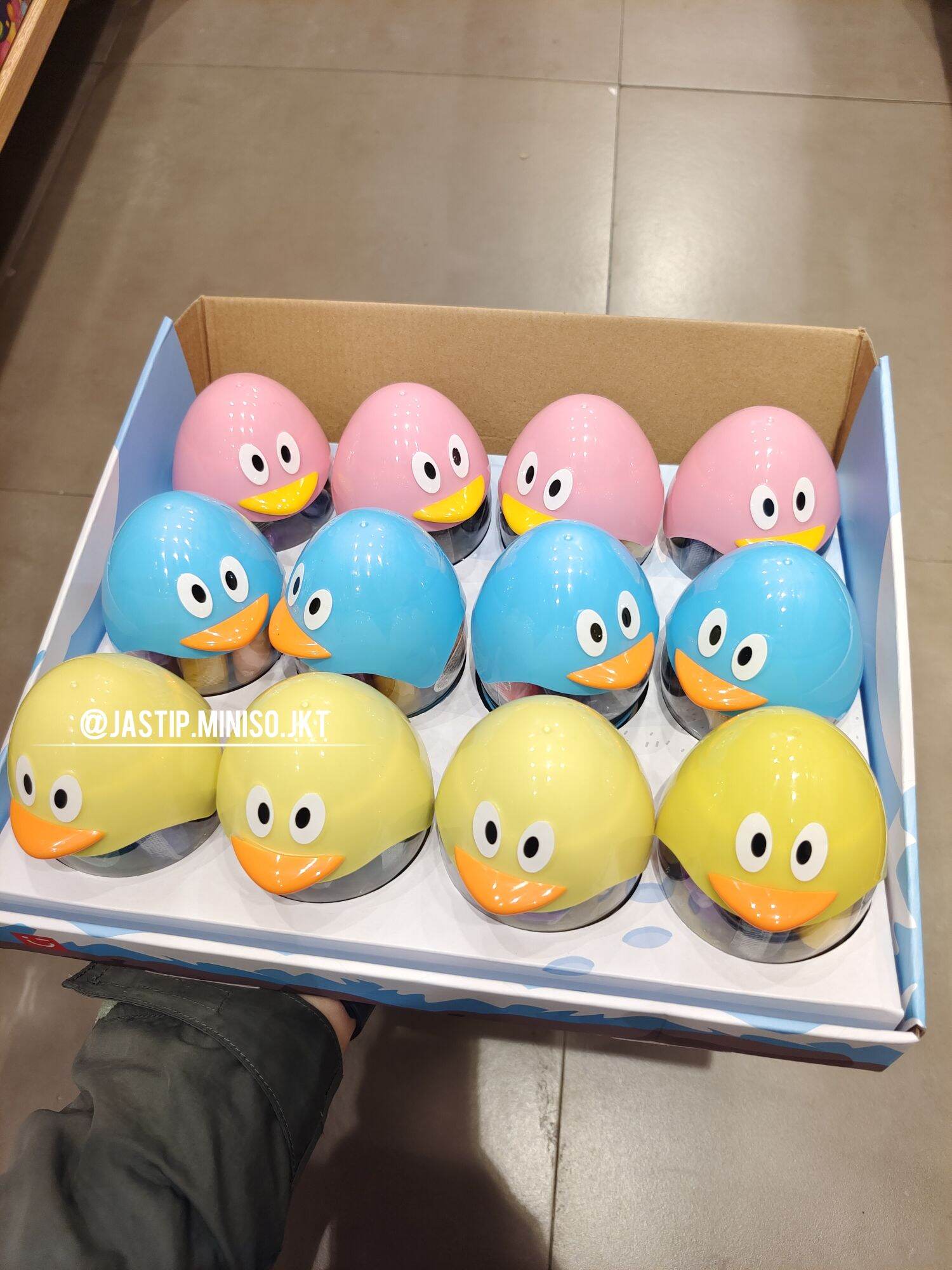MINISO 🆕 PENGUIN Egg Clay Set / Plastisin (isi 12 Bar Warna) | Lazada ...