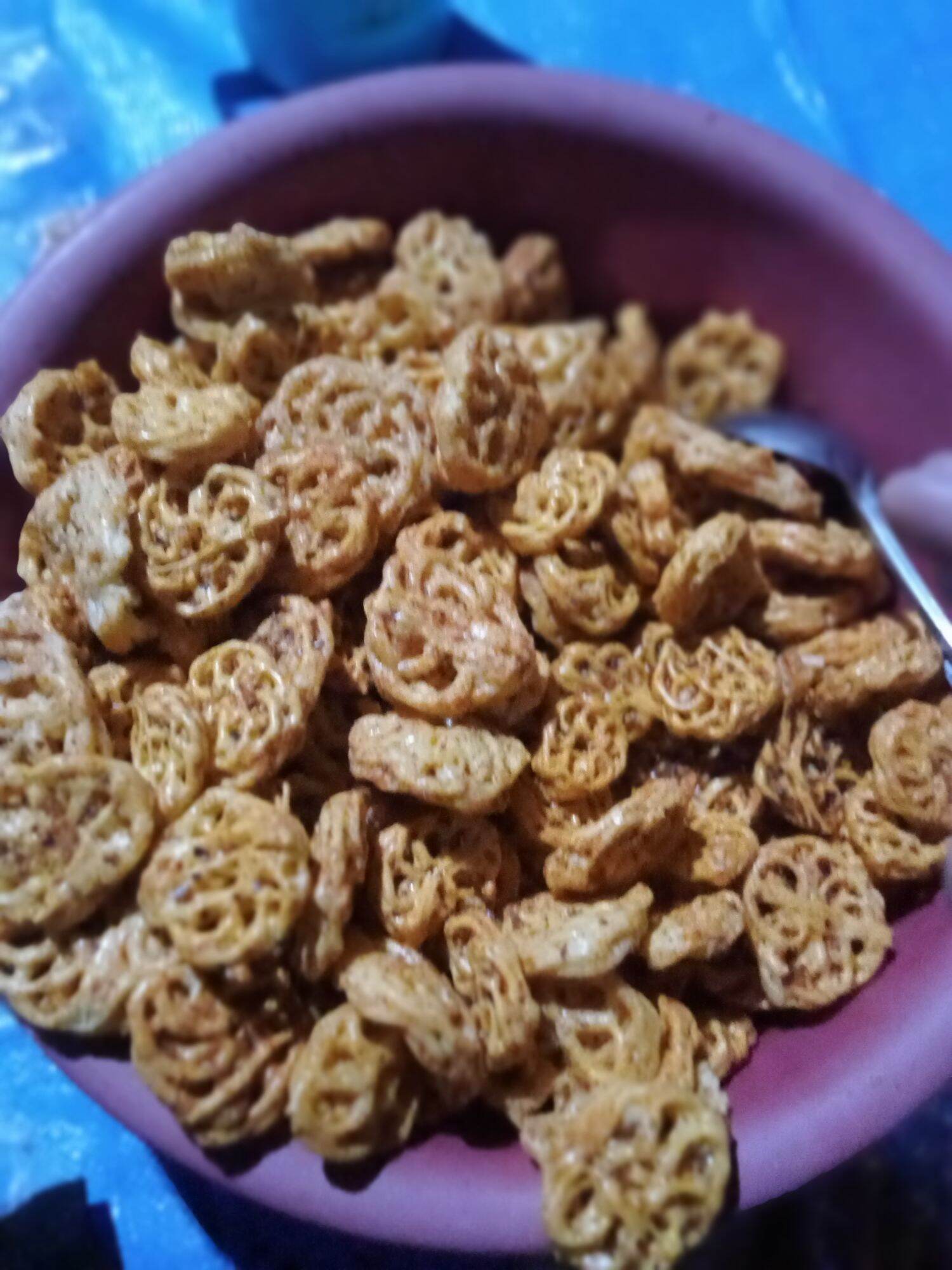 kerupuk seblak Rafael kering 500 gr,pedas gurih | Lazada Indonesia