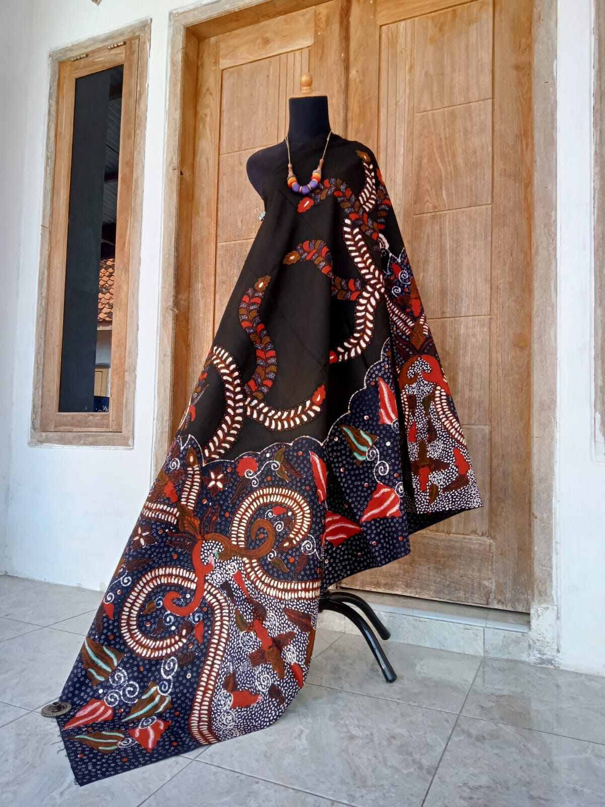 Kain Batik Tulis Khas Madura Motif Daun Cocok Untuk Pria Wanita Bisa ...