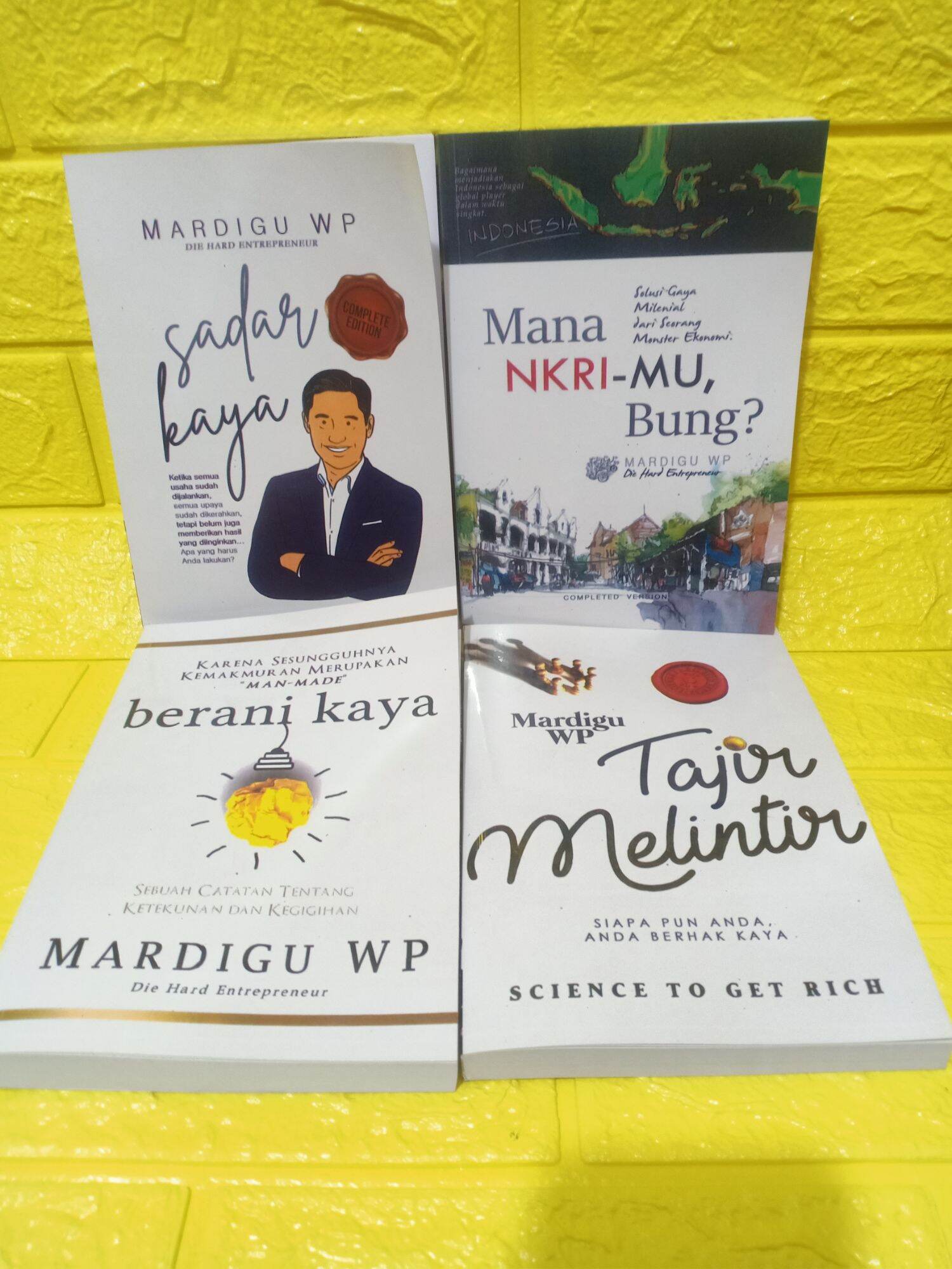 PAKET MARDIGU WP. 4 BUKU TAJIR MELINTIR, SADAR KAYA, BERANI KAYA, DAN MANA NKRIMU BUNG. | Lazada ...