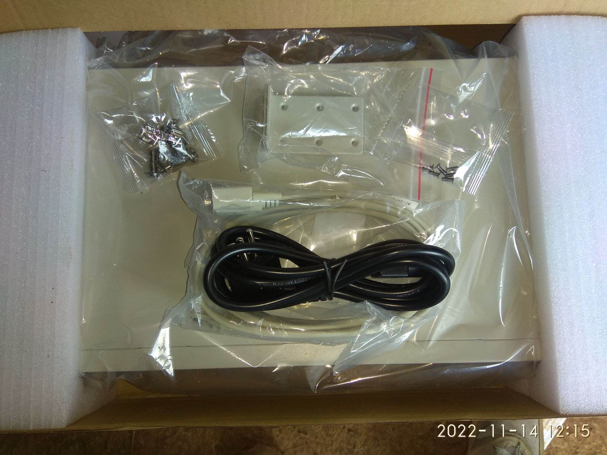 Switch 24 Port Raisecom | Lazada Indonesia