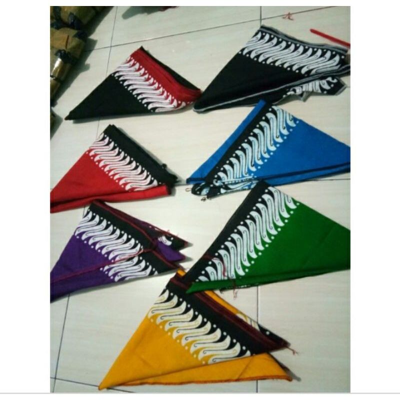 Iket Kepala Segitiga Banyuwangi || Iket Udeng Segitiga Banyuwangi ...