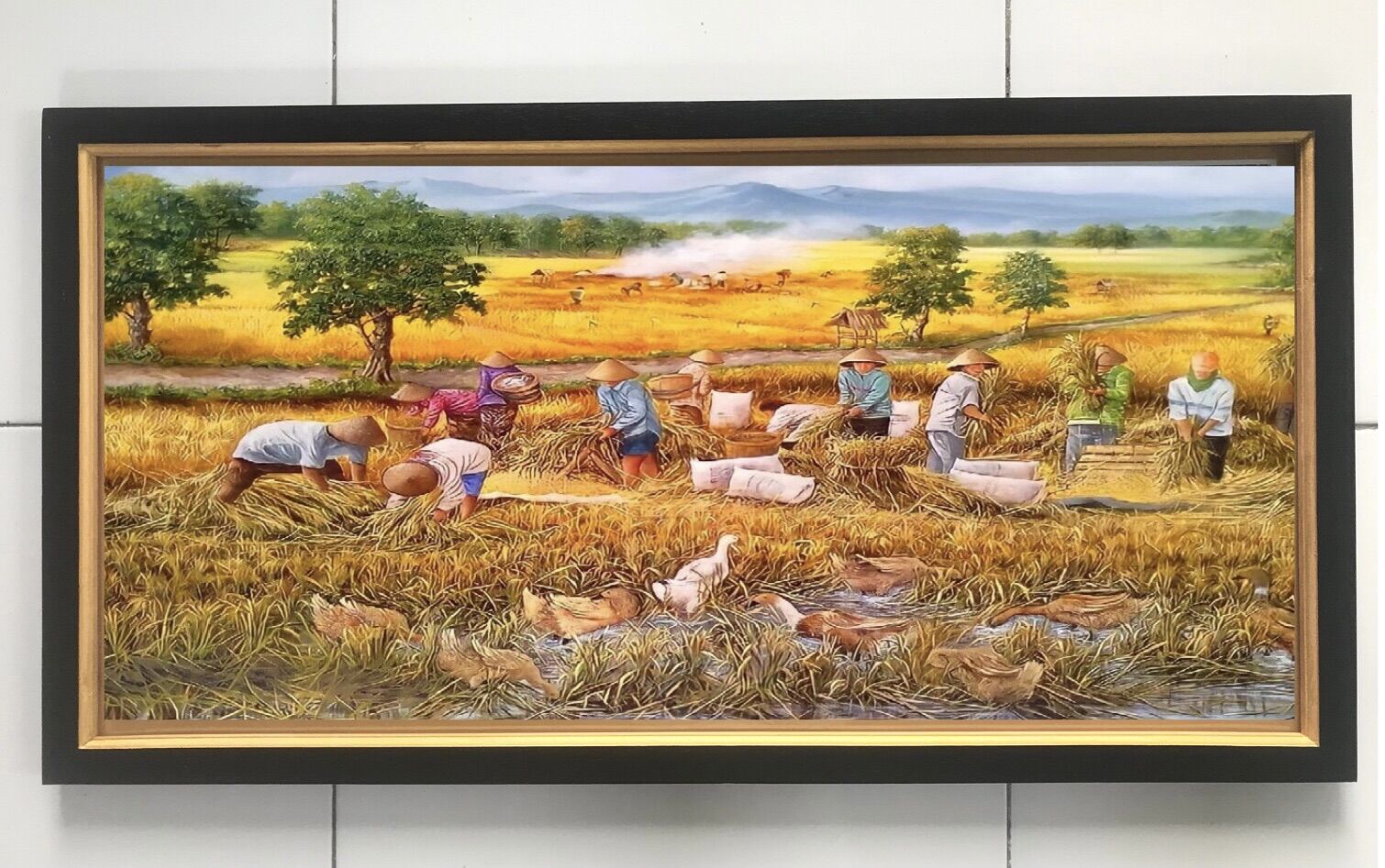 Hiasan Dinding Cetak Gambar Lukisann Panen Raya Pemandangan peSawahan ...