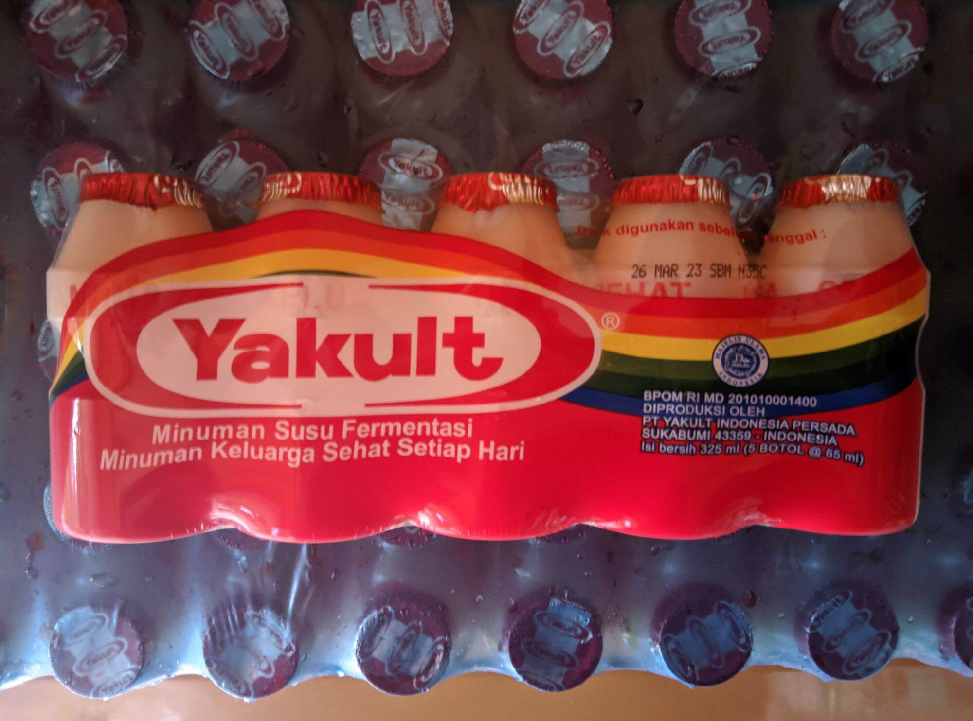 Yakult Drink Minuman Prebiotik Pack Isi 5 Botol / Susu Yogurt ...
