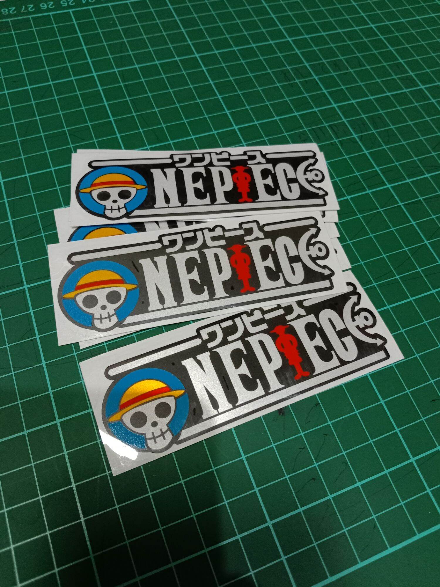 sticker cutting one piece kecil 2 pcs | Lazada Indonesia