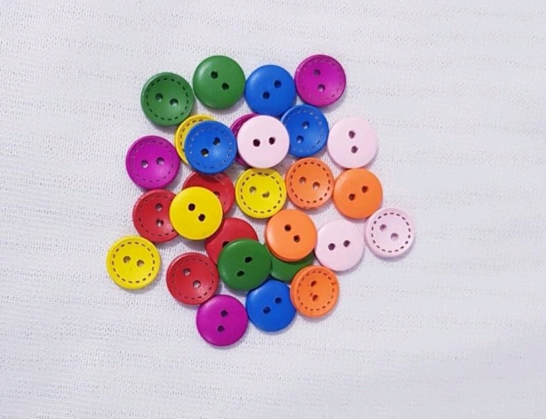 Kancing Kayu Warna Warni Model Garis Garis / Kancing Hias Ukuran 24 L ...