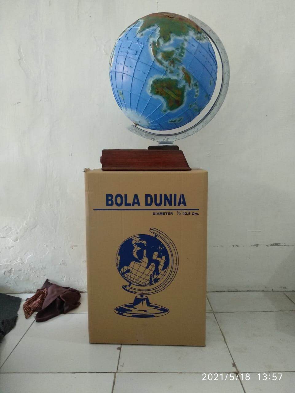 Bola dunia globe braille | Lazada Indonesia