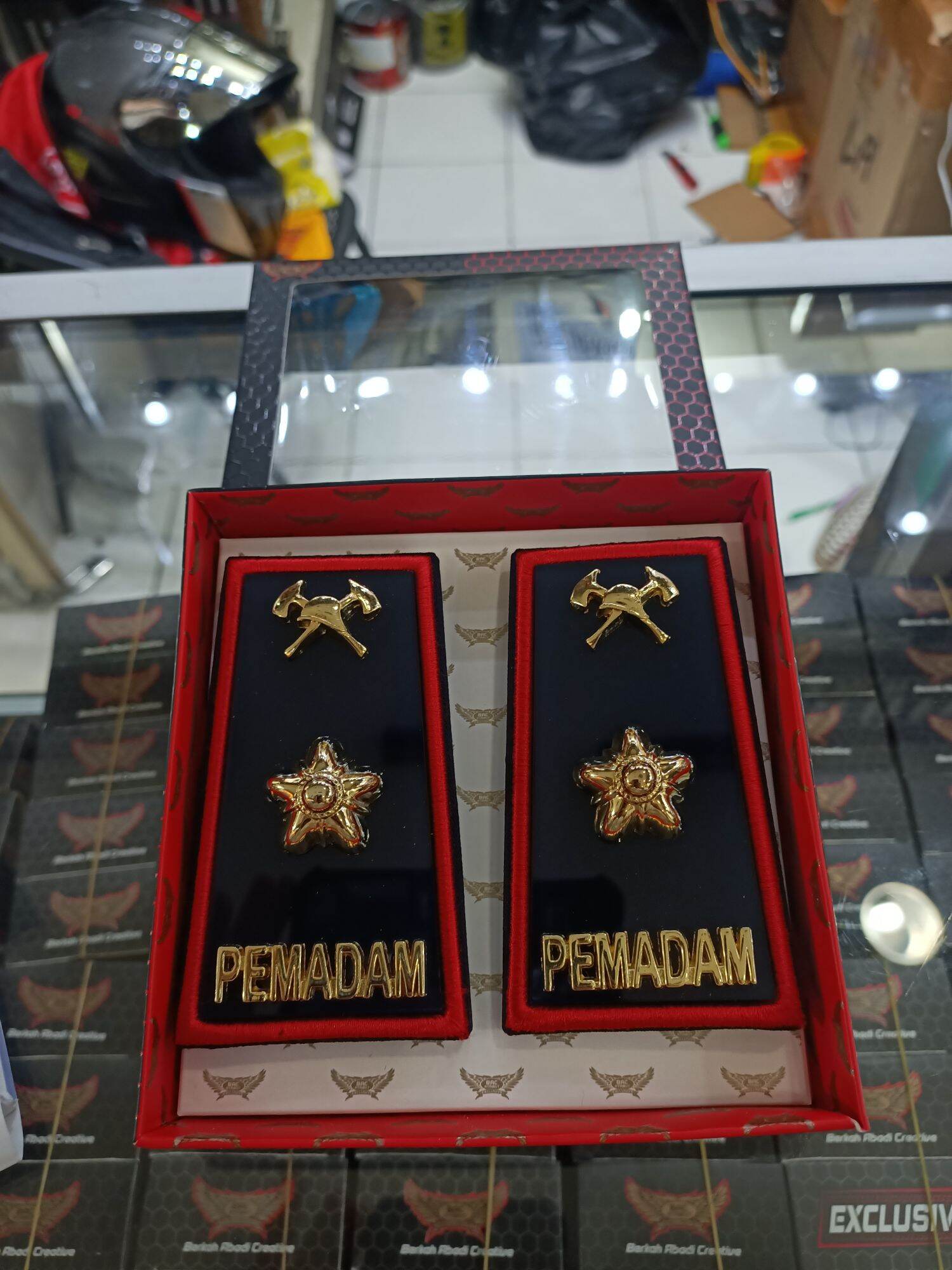 PANGKAT DAMKAR 3D LIST MERAH PANGKAT PDH PEMADAM KEBARAKAN GOLONGAN 3D ...