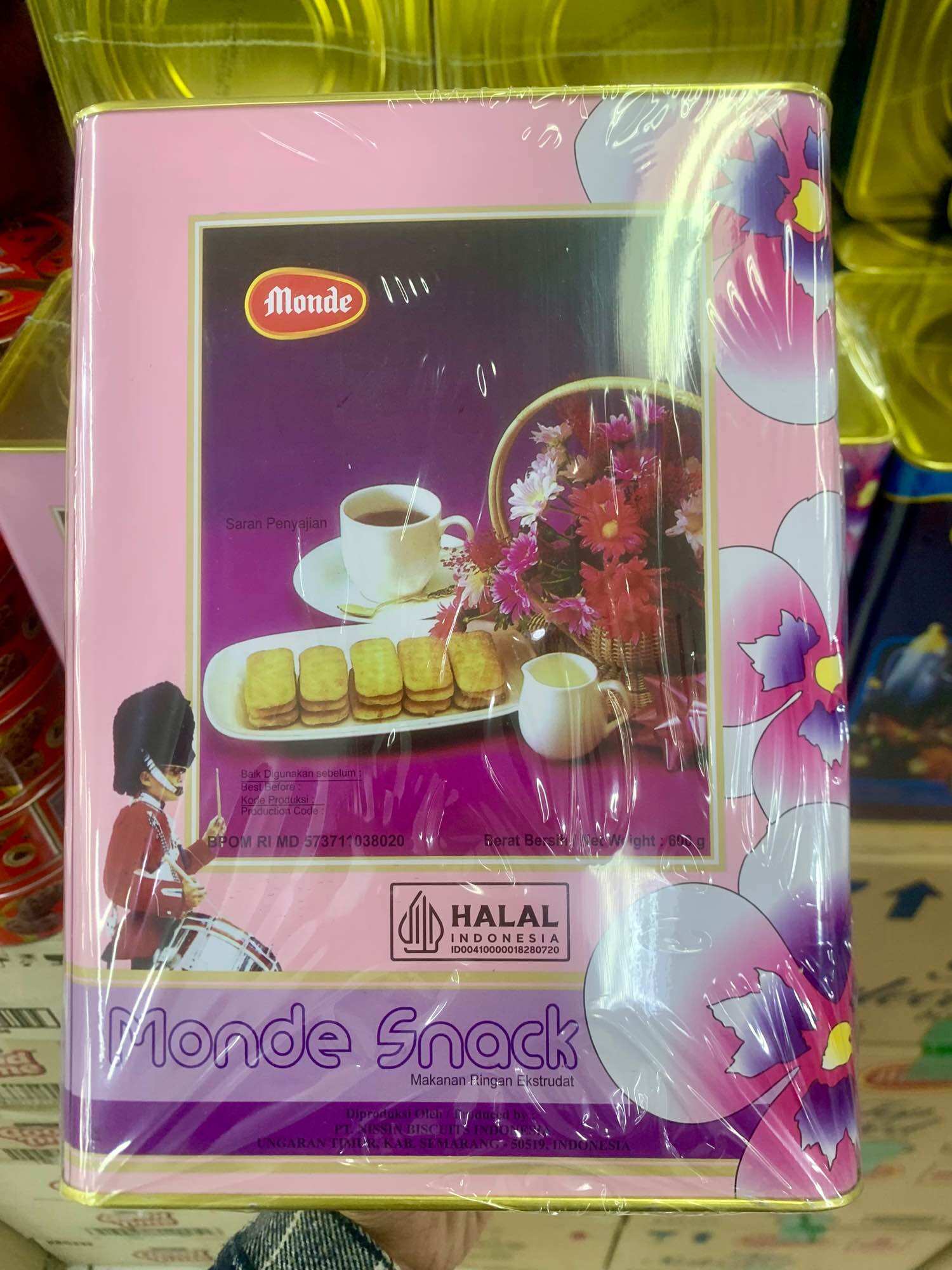 Monde snack tg kaleng 600gr | Lazada Indonesia