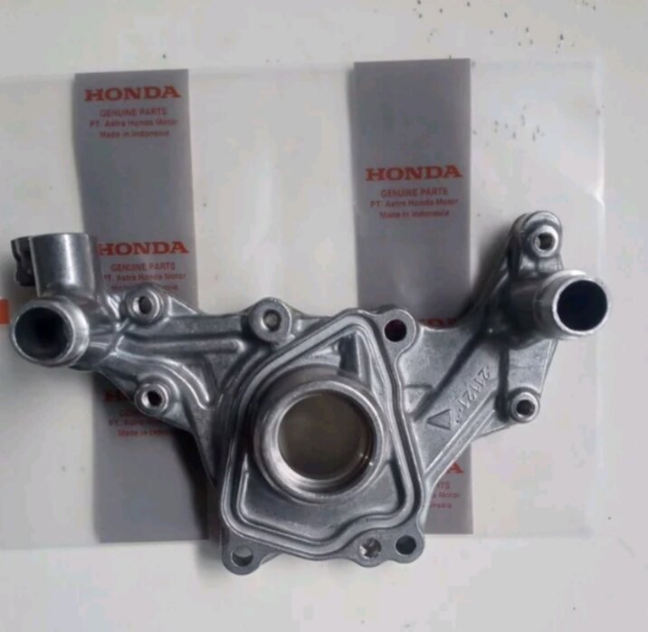 Rumah waterpump water pump PCX 160 pump Assy water pump PCX 160 Rumah ...