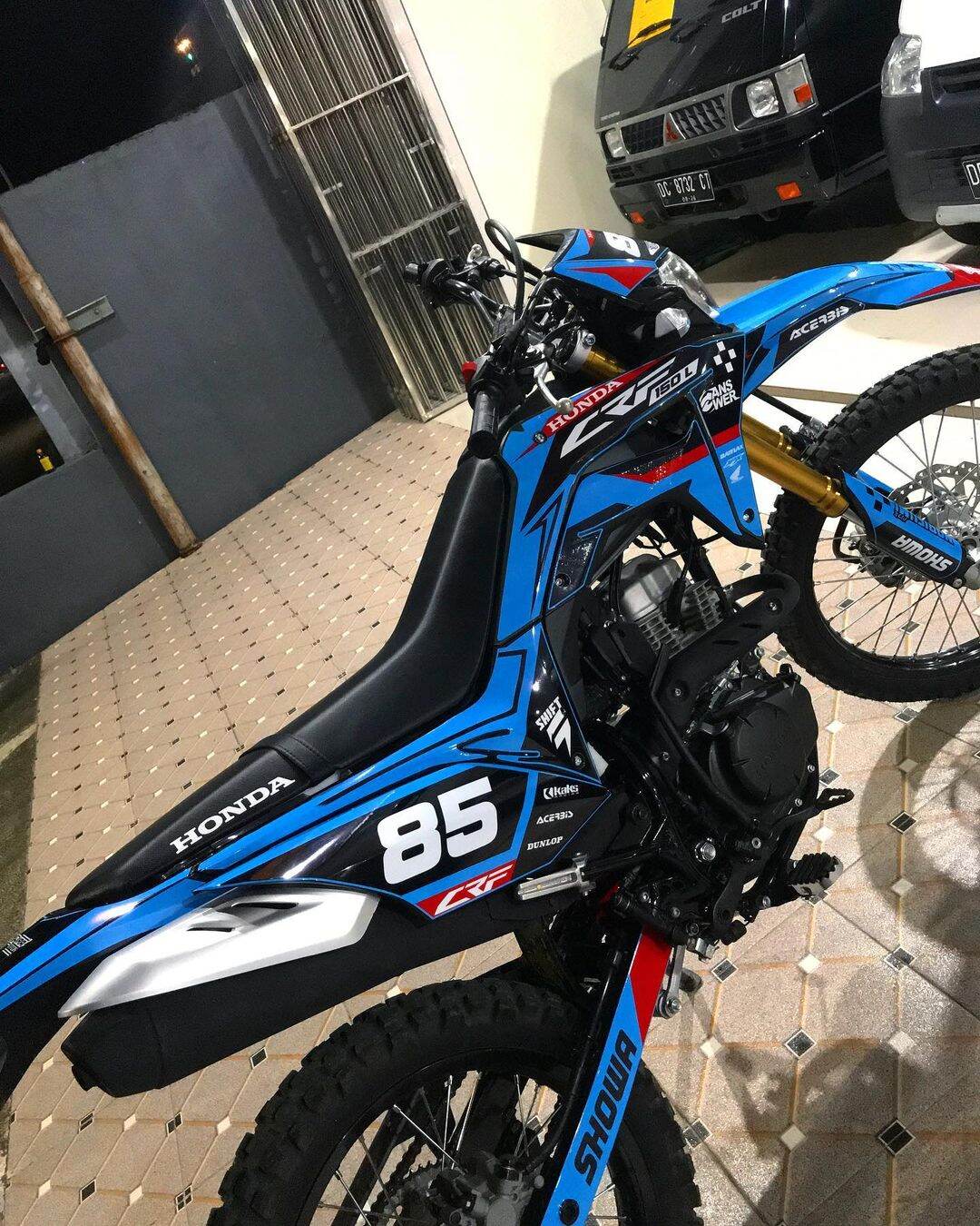 decal sticker motor crf 150l fullbody biru keren | Lazada Indonesia
