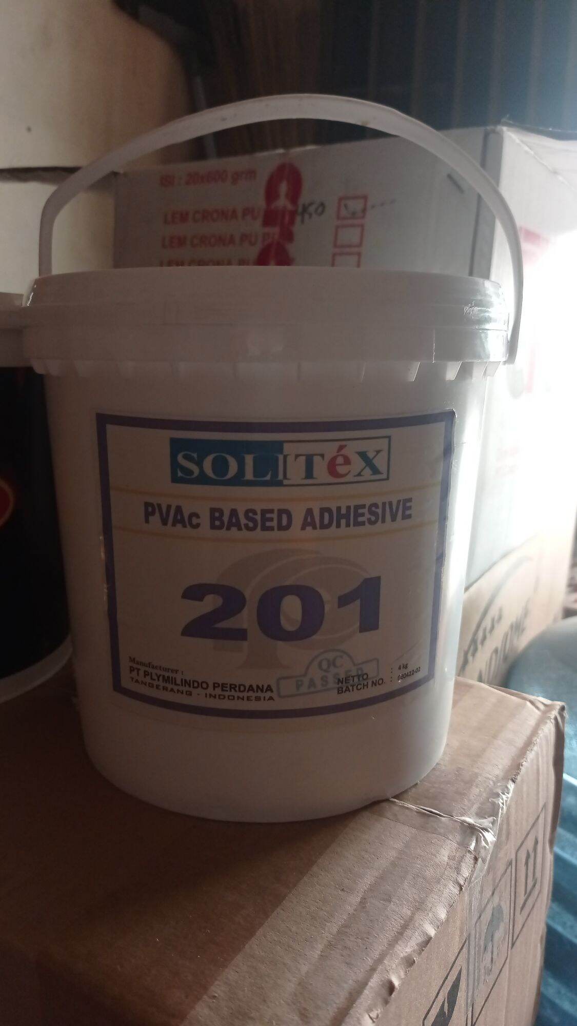 Lem kayu. lem putih sejenis lem Fox merk Solitex isi 4 kilogram ...