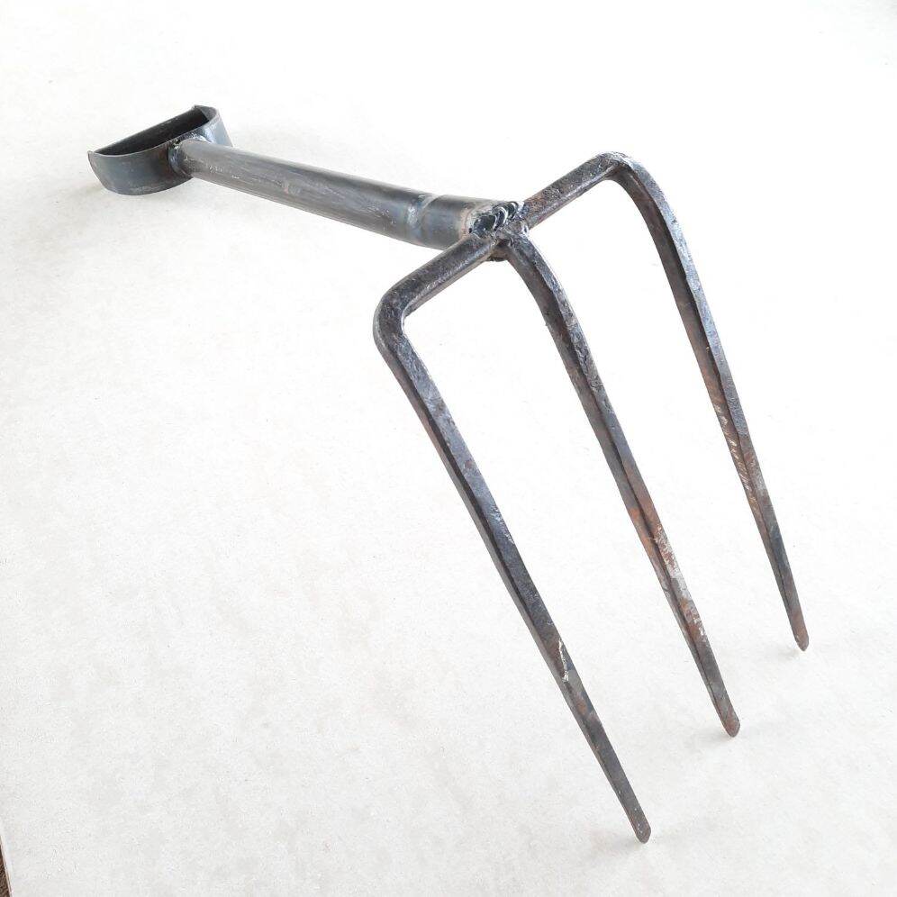 garpu tanah injak baja per asli / lencek sekop blencong baja per ...