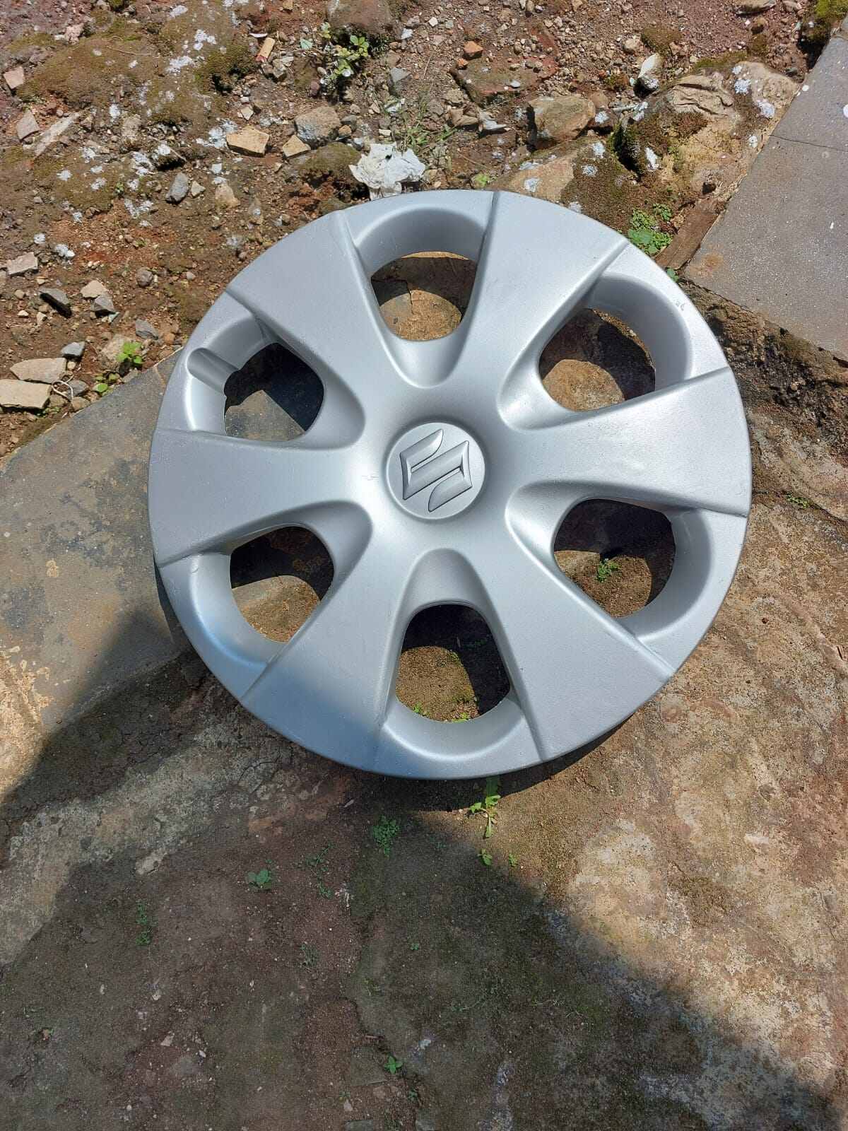 Wheeldop dop Suzuki APV Ring 14 original second | Lazada Indonesia