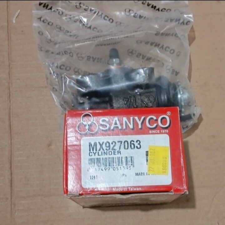 MASTER REM DEPAN KIRI LH NEPEL MITSUBISHI CANTER HDX SANYCO MX927063 ...