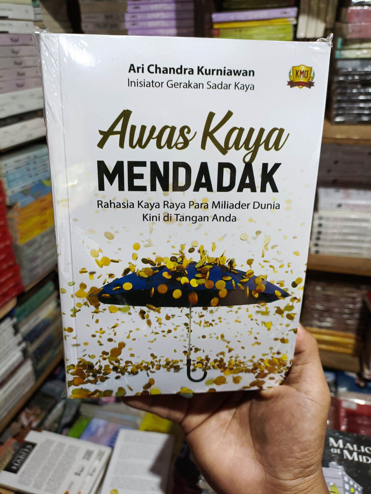 Buku Awas Kaya Mendadak-Ari Chandra Kurniawan | Lazada Indonesia