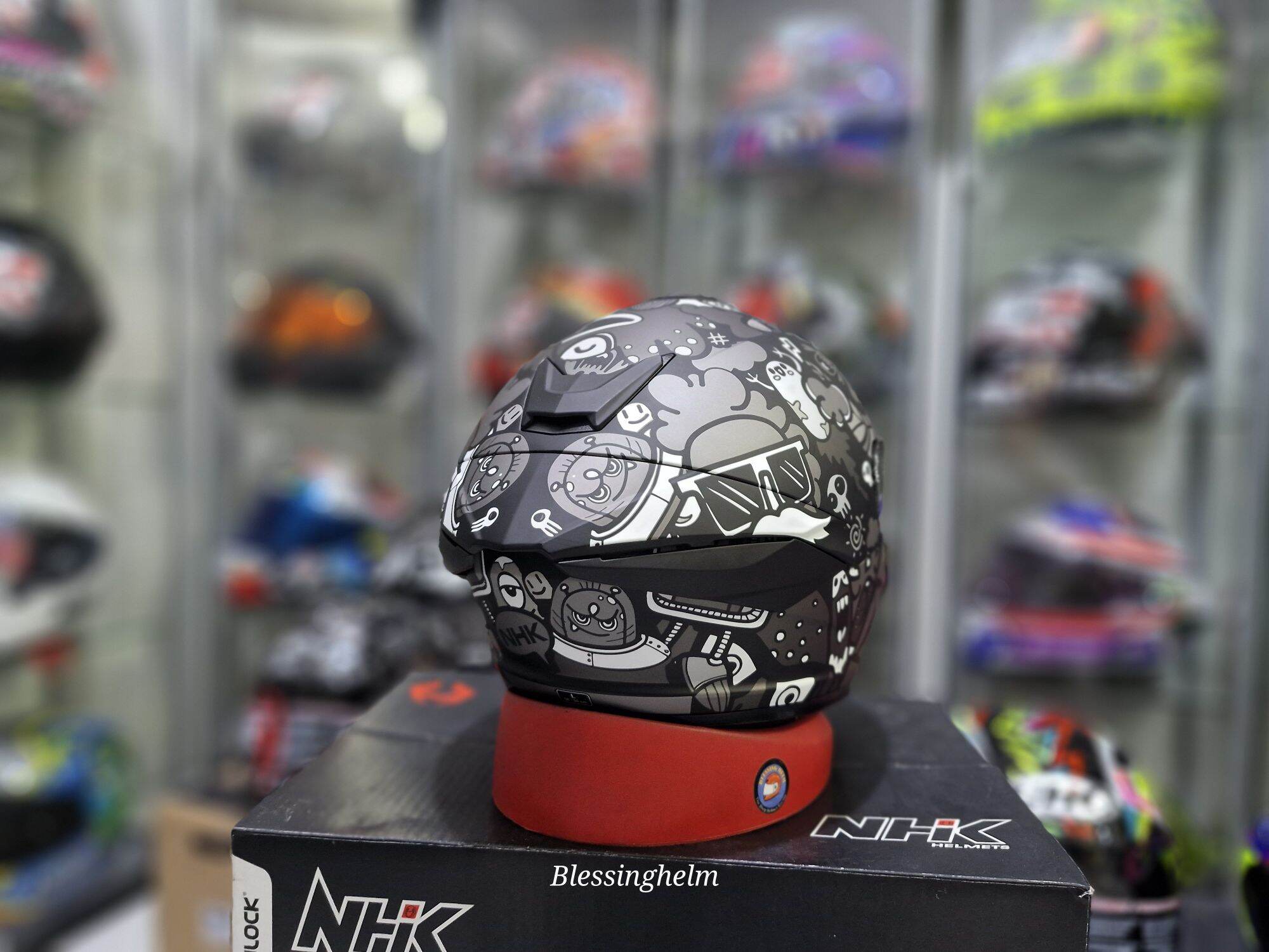 NHK MARK 1 MOTIF DOODLES VISOR LIGH SMOKE RHD LENS HELM FULL FACE ...