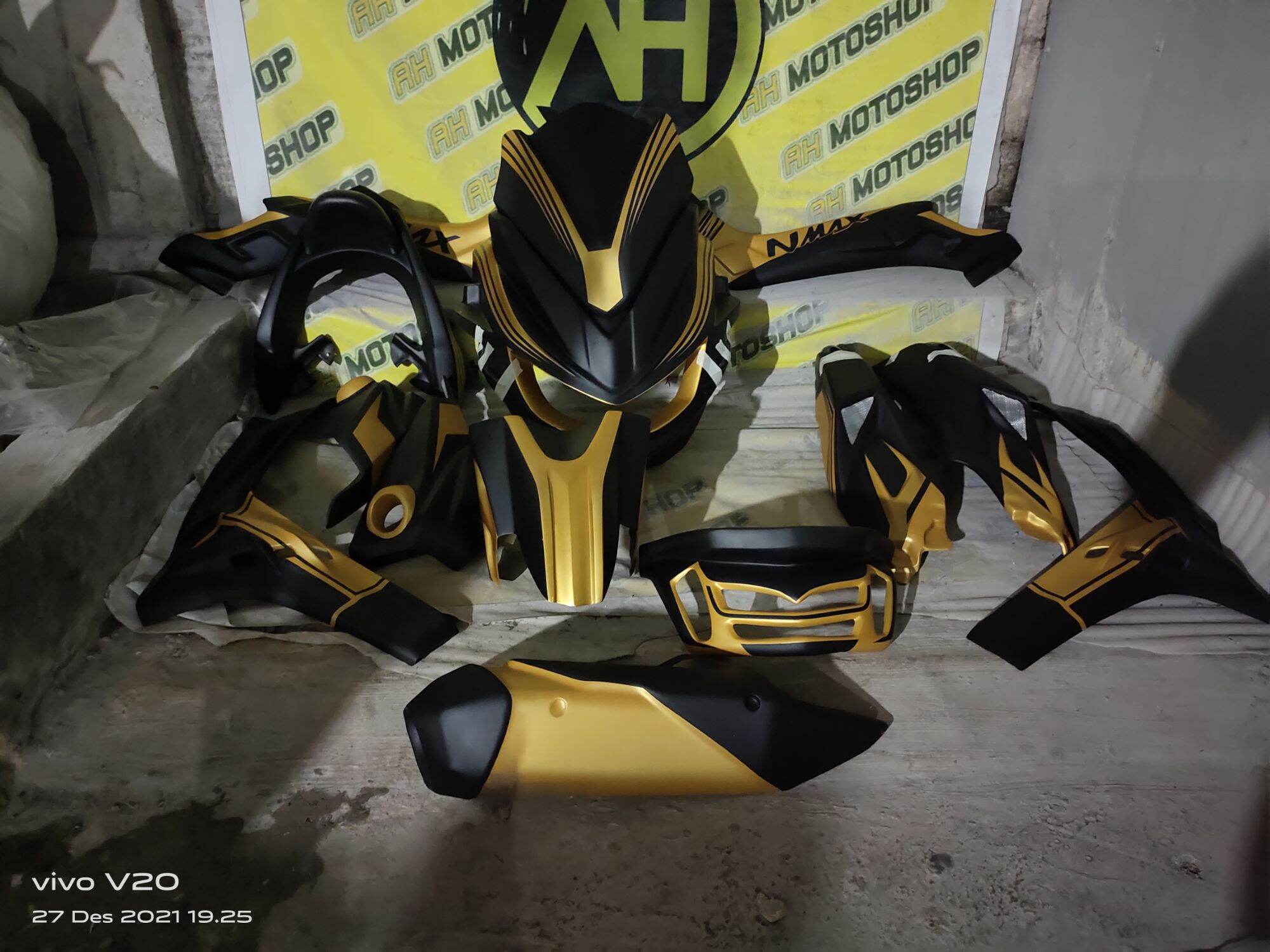 Full body nmax predator V1 hitam gold nmax lama | Lazada Indonesia