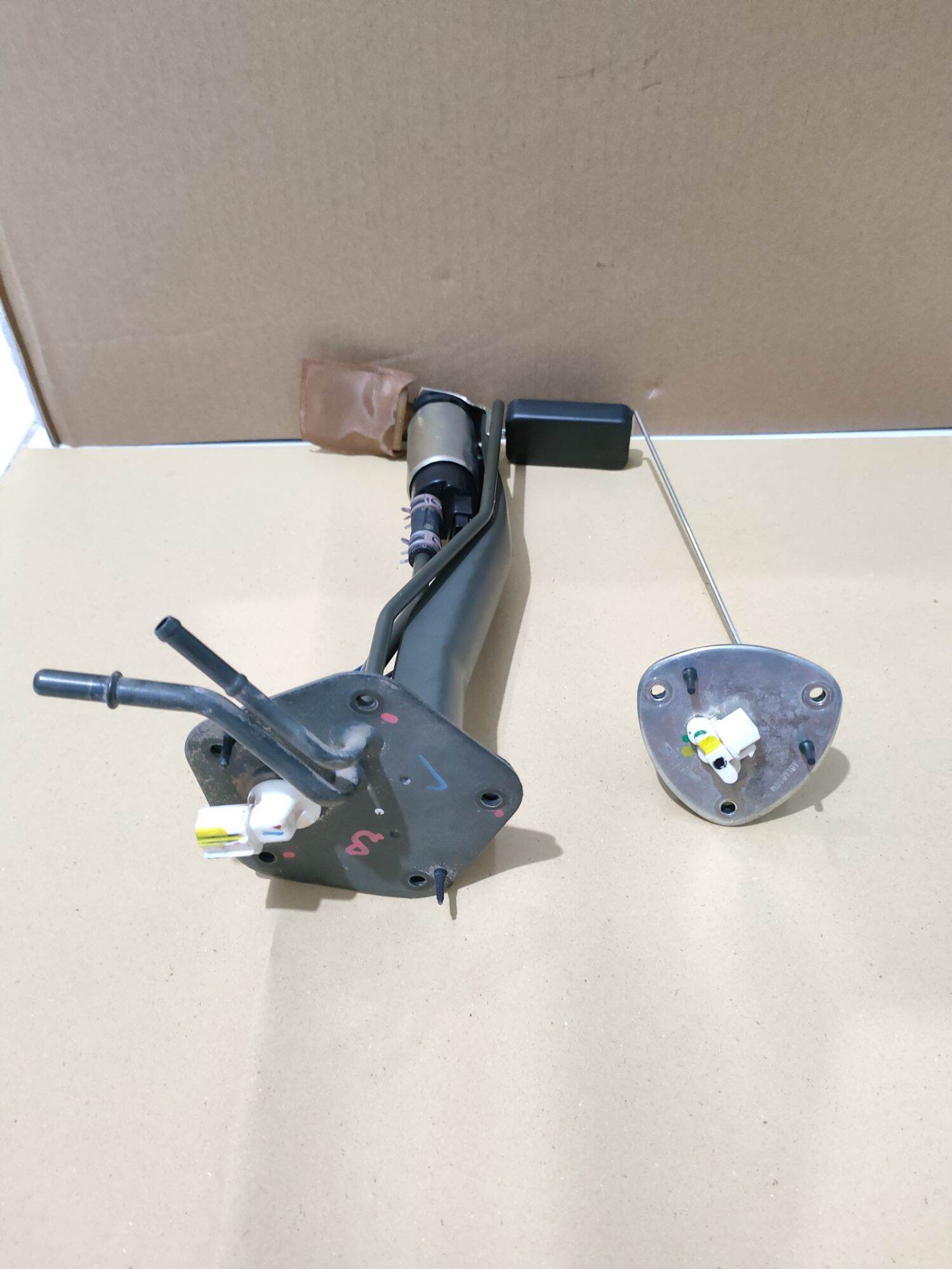 fuel pump pompa bensin assy komplit futura injeksi t120ss injeksi asli ...