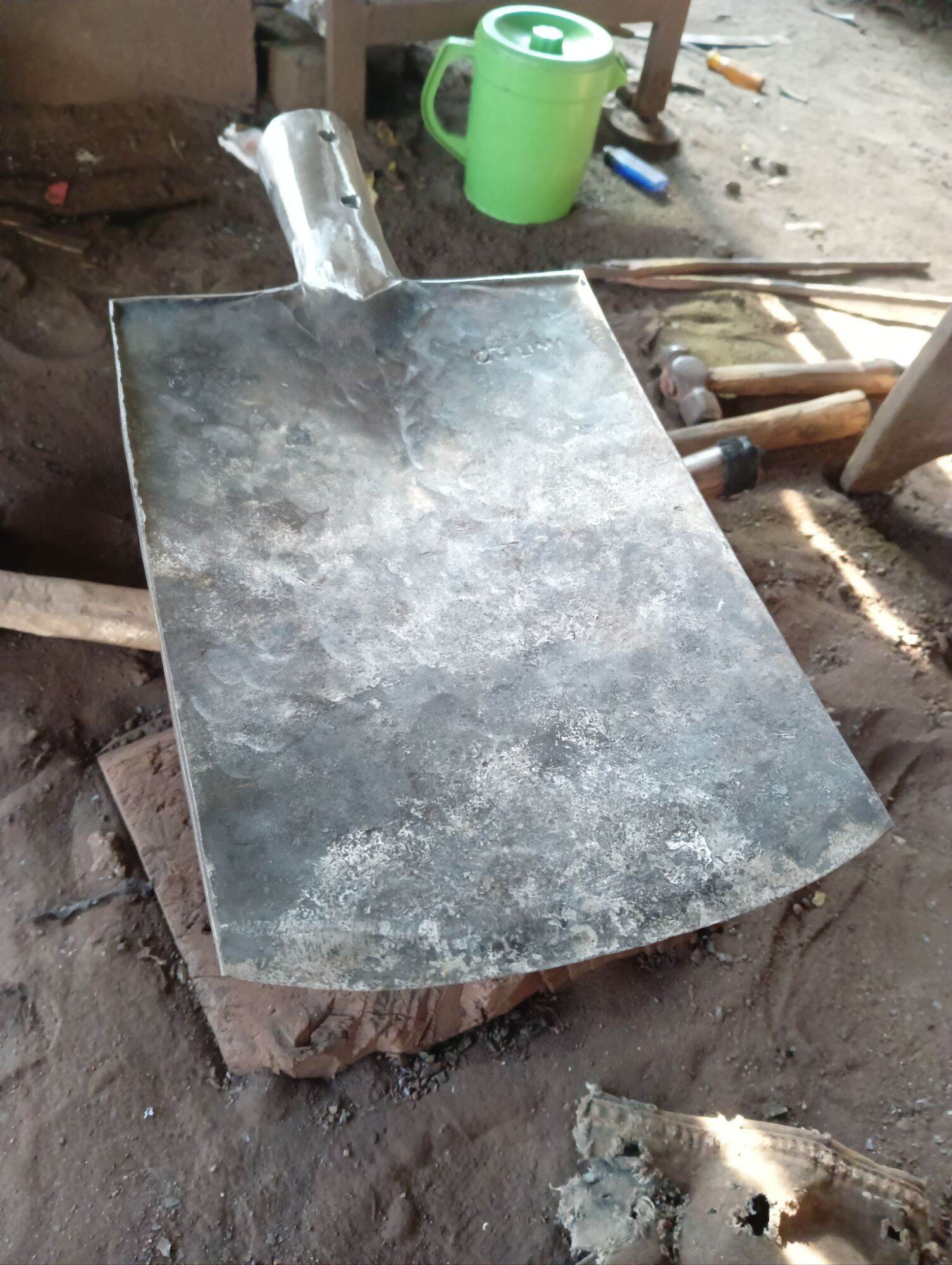 Sekop /Lempak baja isen | Lazada Indonesia