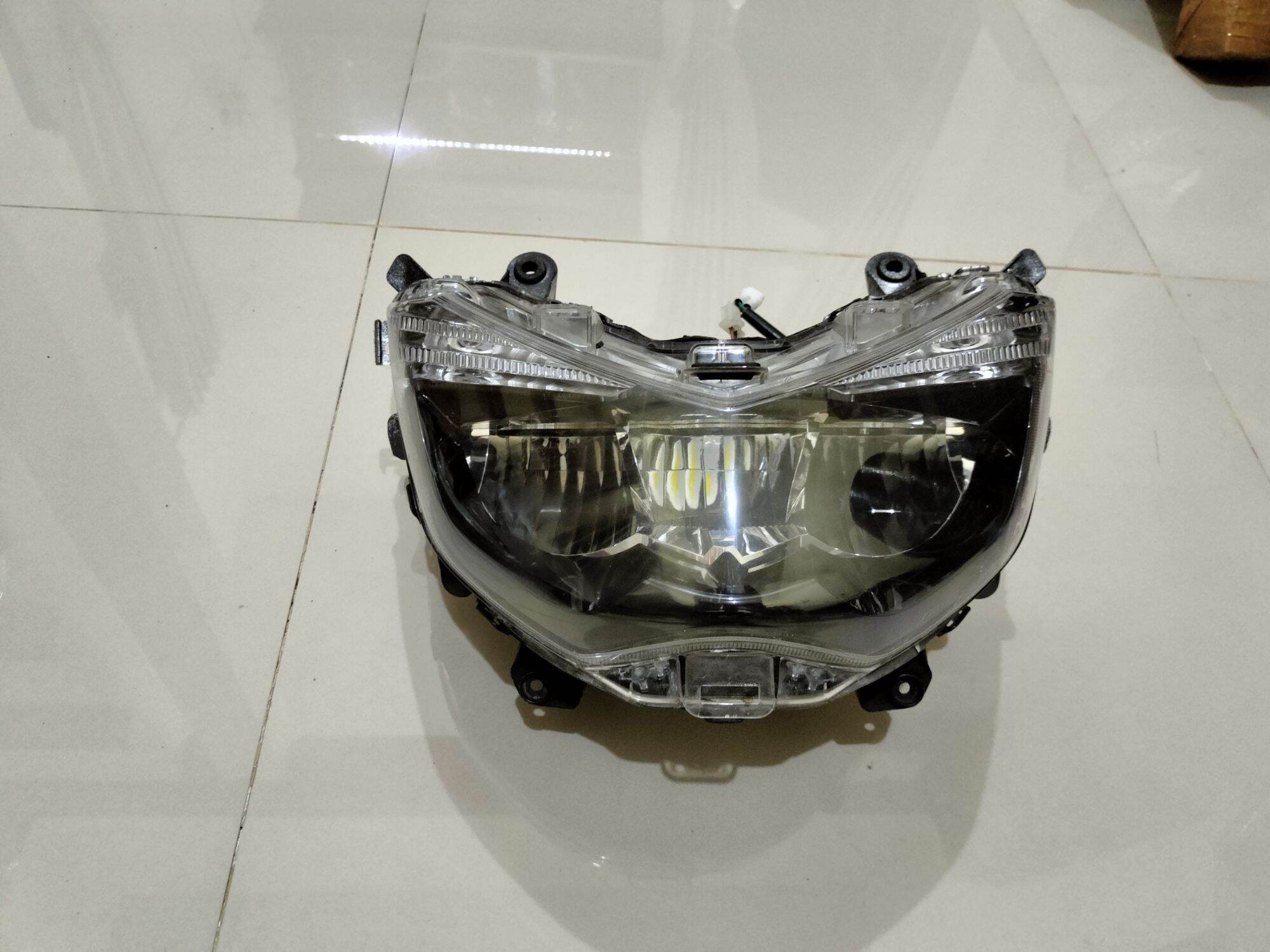 reflektor lampu depan headlamp Yamaha nmax old original 2DP | Lazada ...