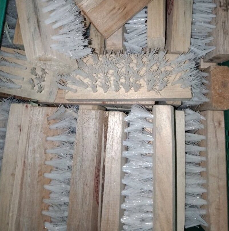 SIKAT KAYU PEMBERSIH LANTAI / SIKAT KAYU SENAR | Lazada Indonesia