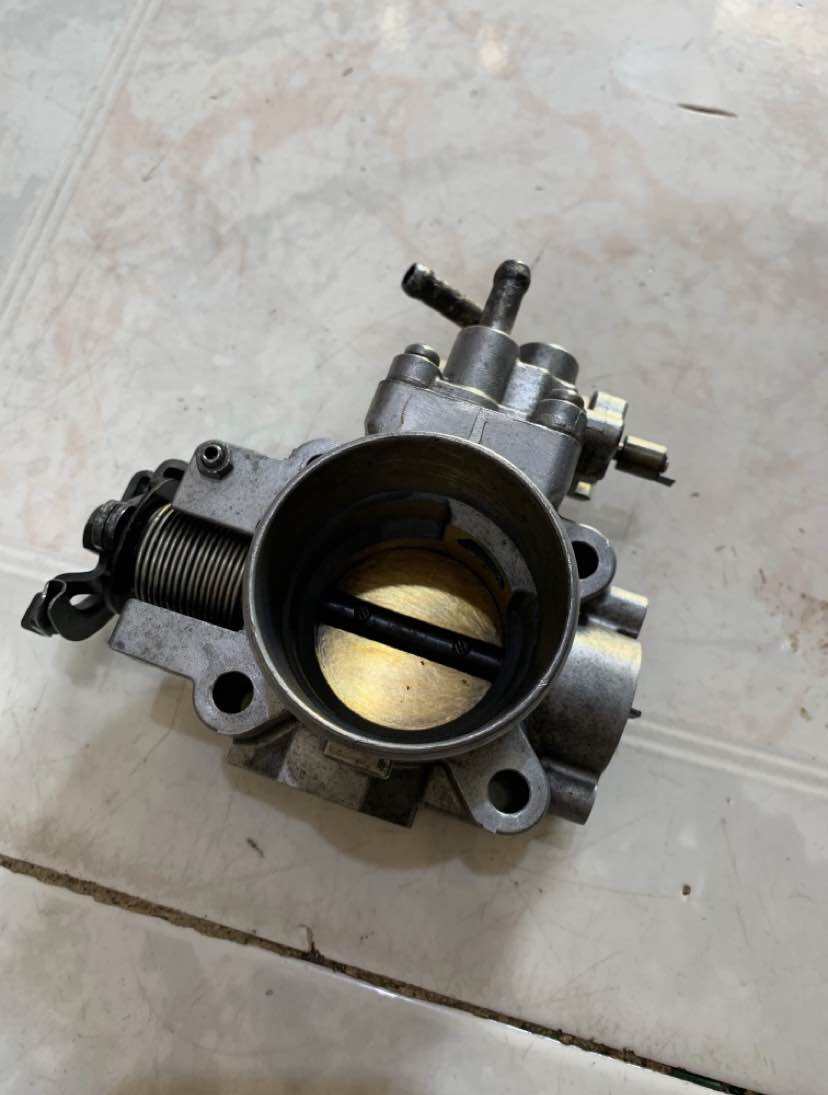Throttle body kosongan futura injeksi apv mega carry original | Lazada Indonesia