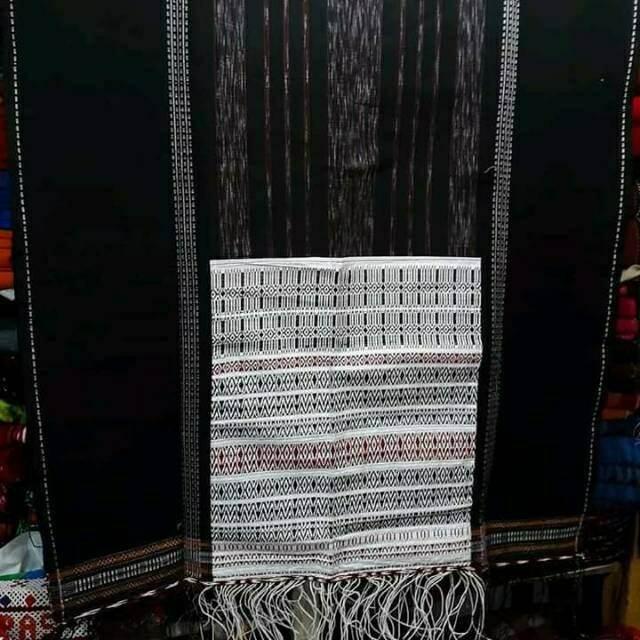 Ulos ragi hidup/paccamot pakaian adat batak toba | Lazada Indonesia