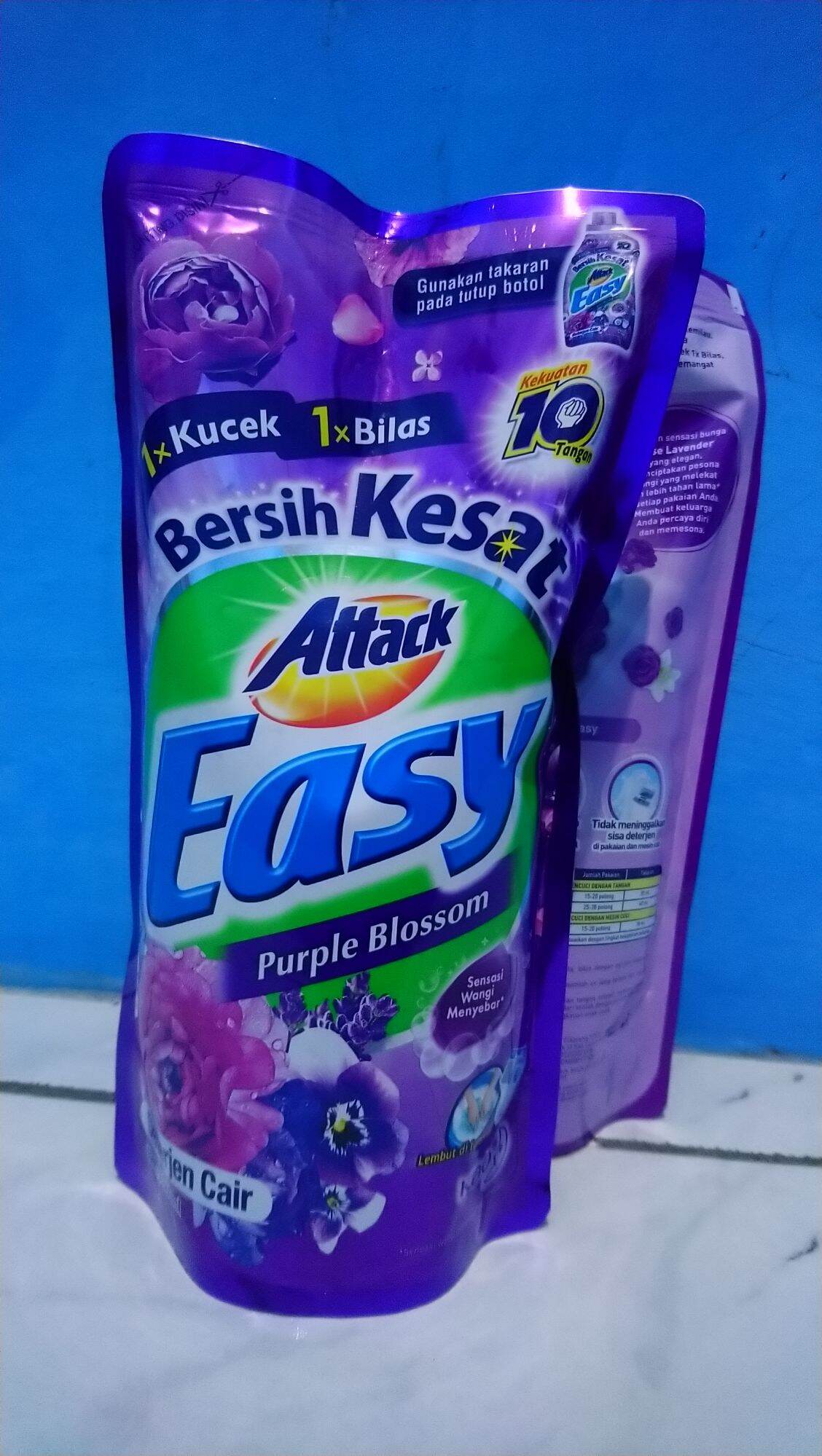 Attack Easy Detergen cair purple blossom 800ml | Lazada Indonesia