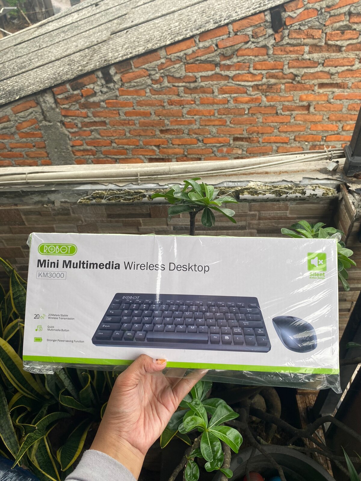 Keyboard ROBOT KM3000 wireless plus mouse combo | Lazada Indonesia
