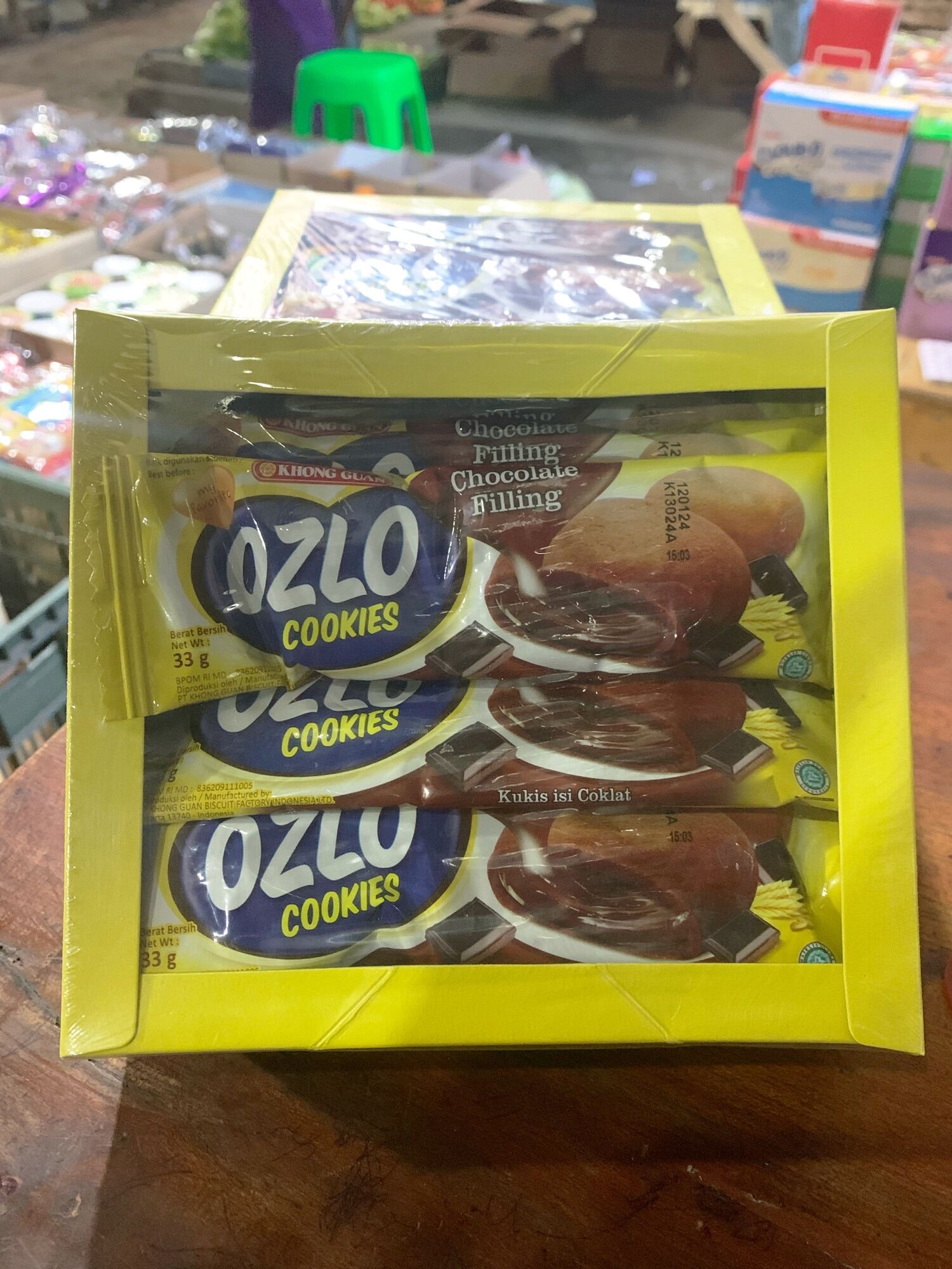OZLO COOKIES CHOCOLATE FILLING 1 BOX ISI 12pack | Lazada Indonesia