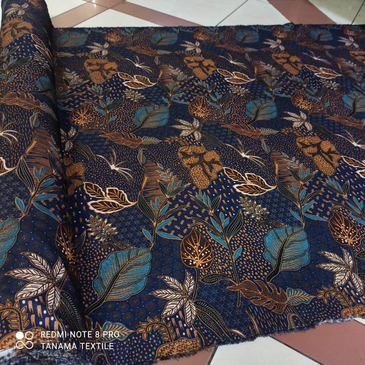 kain batik foil/bahan batik halus foil/kain textile harga persetengah ...