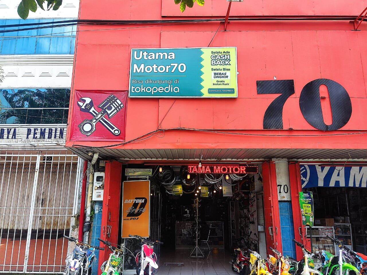 Utama Motor 70 Toko resmi di Indonesia, Online Shop 04 2025