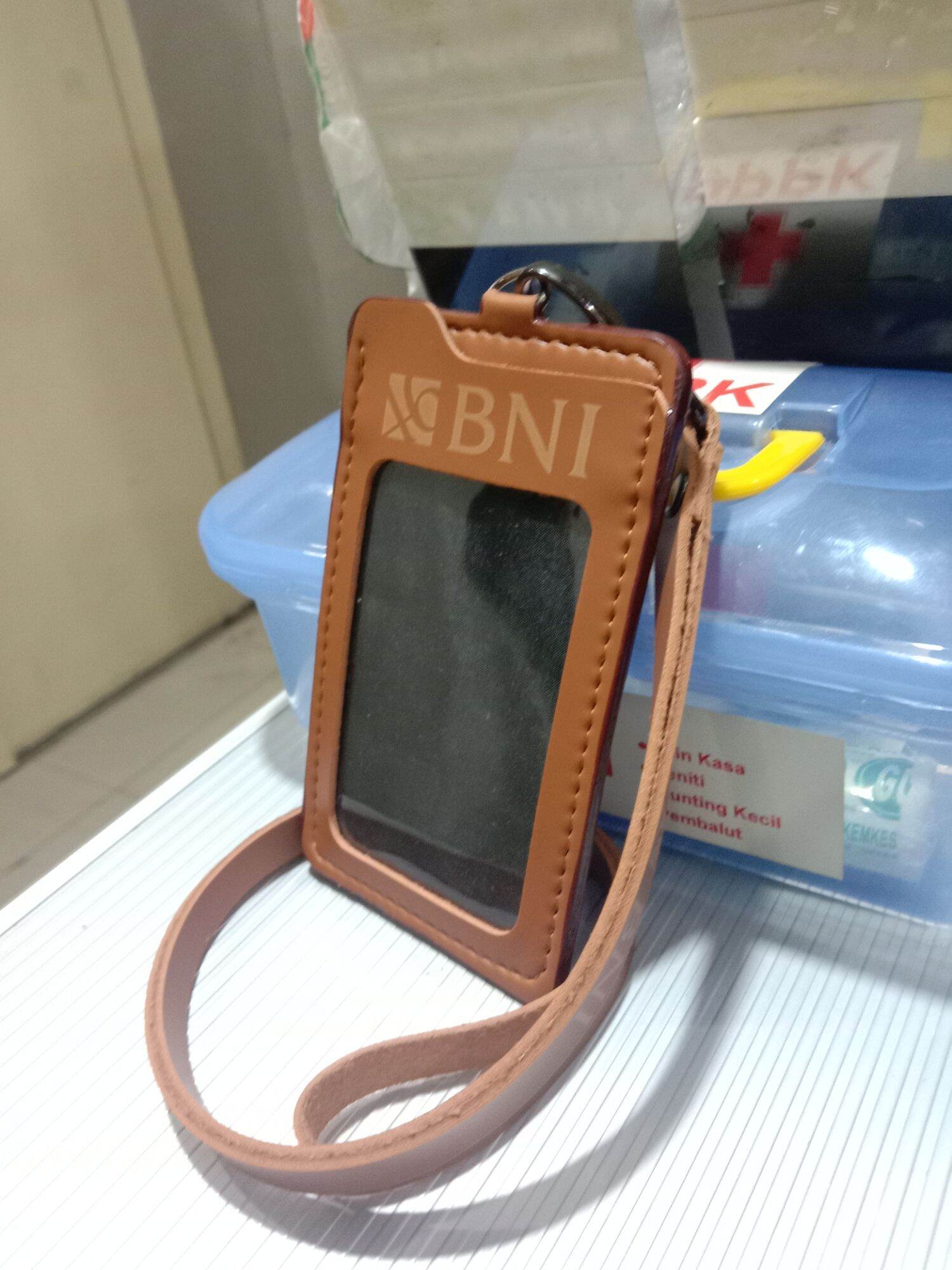 Tali Gantungan Name Tag ID Card Bank BNI | Lazada Indonesia