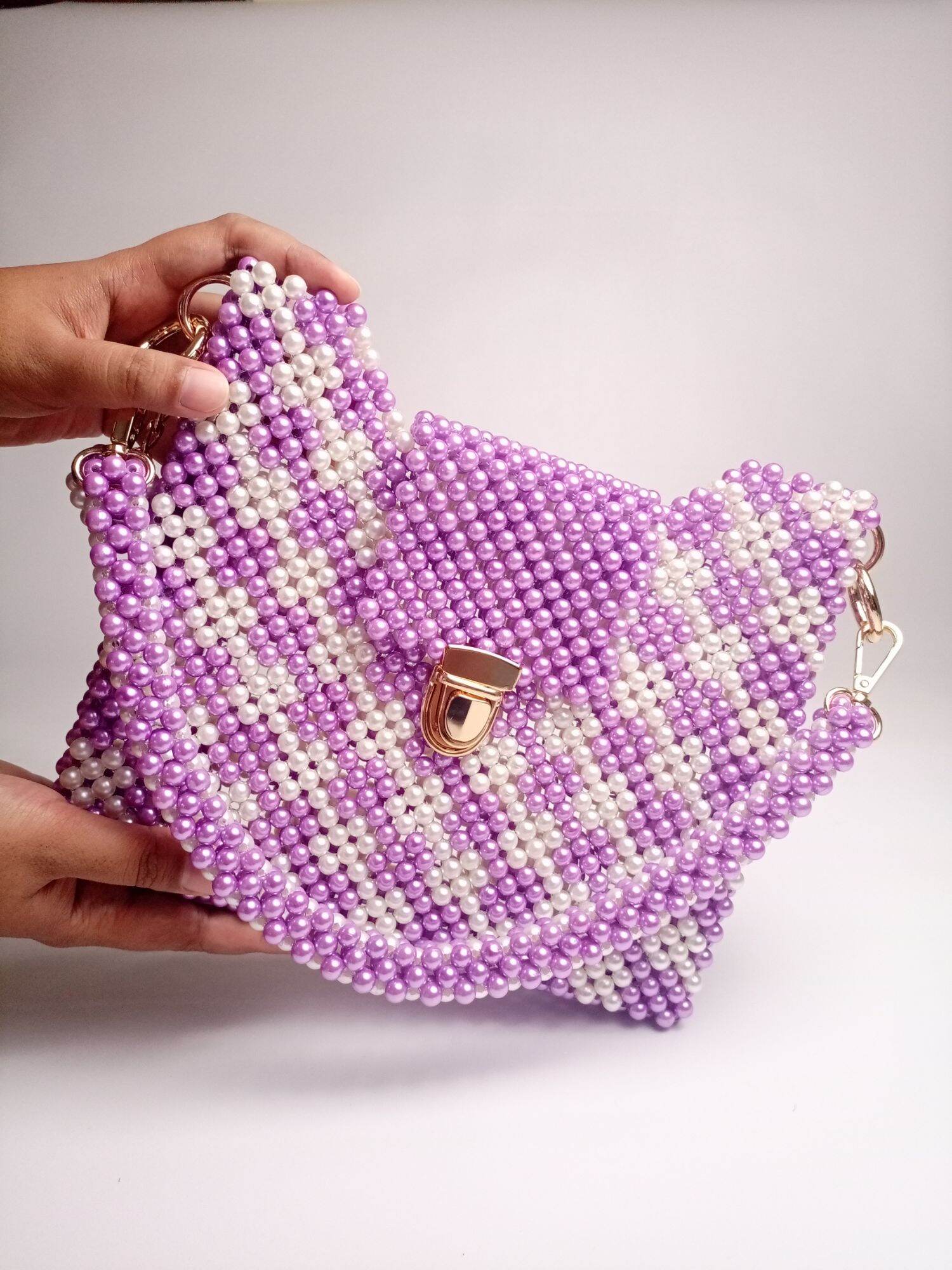 MOZA BAG/TAS MOTE/TAS PAYET/TAS MUTIARA/BEADED BAG/TAS ANYAMAN | Lazada ...