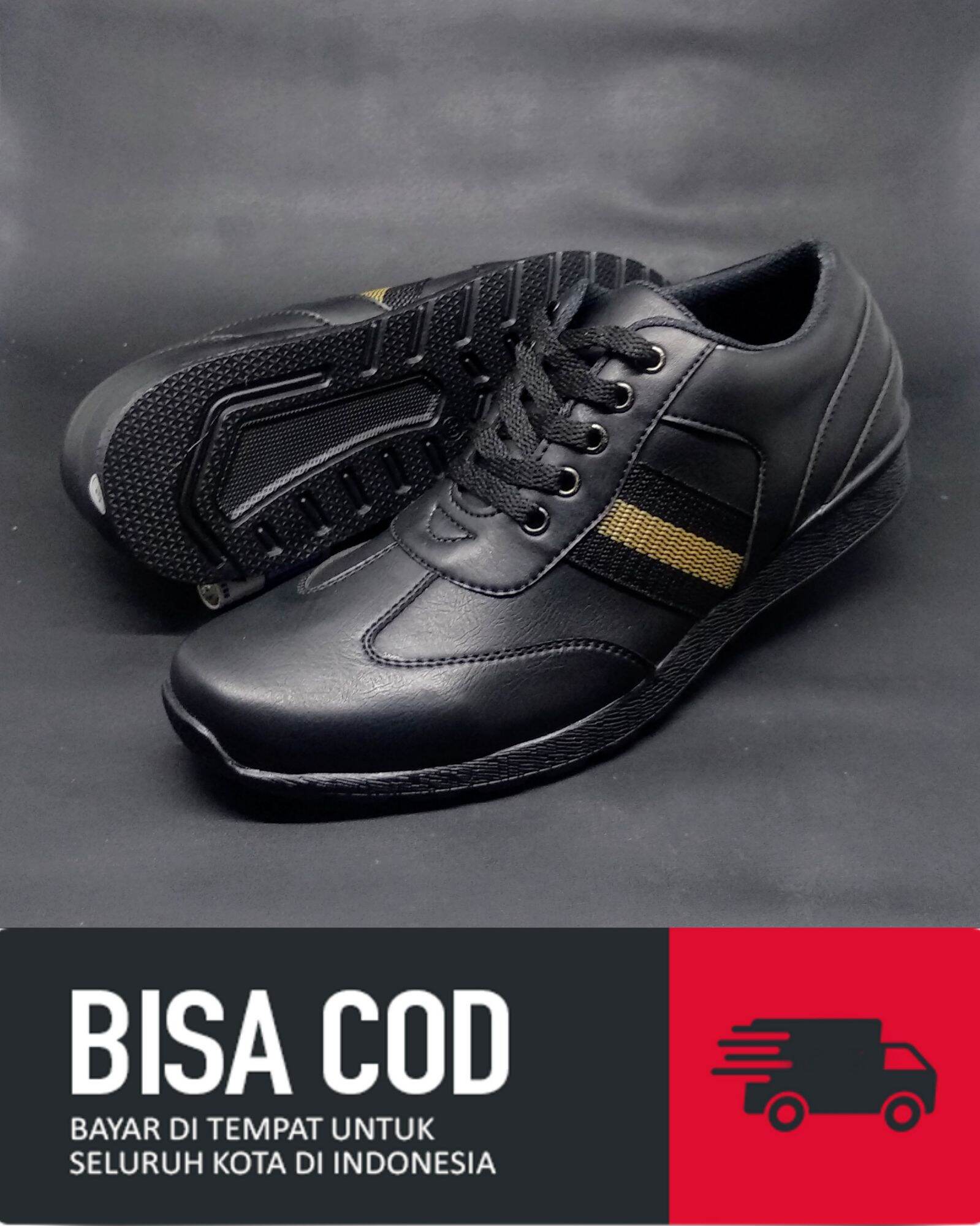 SEPATU SNEAKERS KASUAL PRIA TERBARU 2021