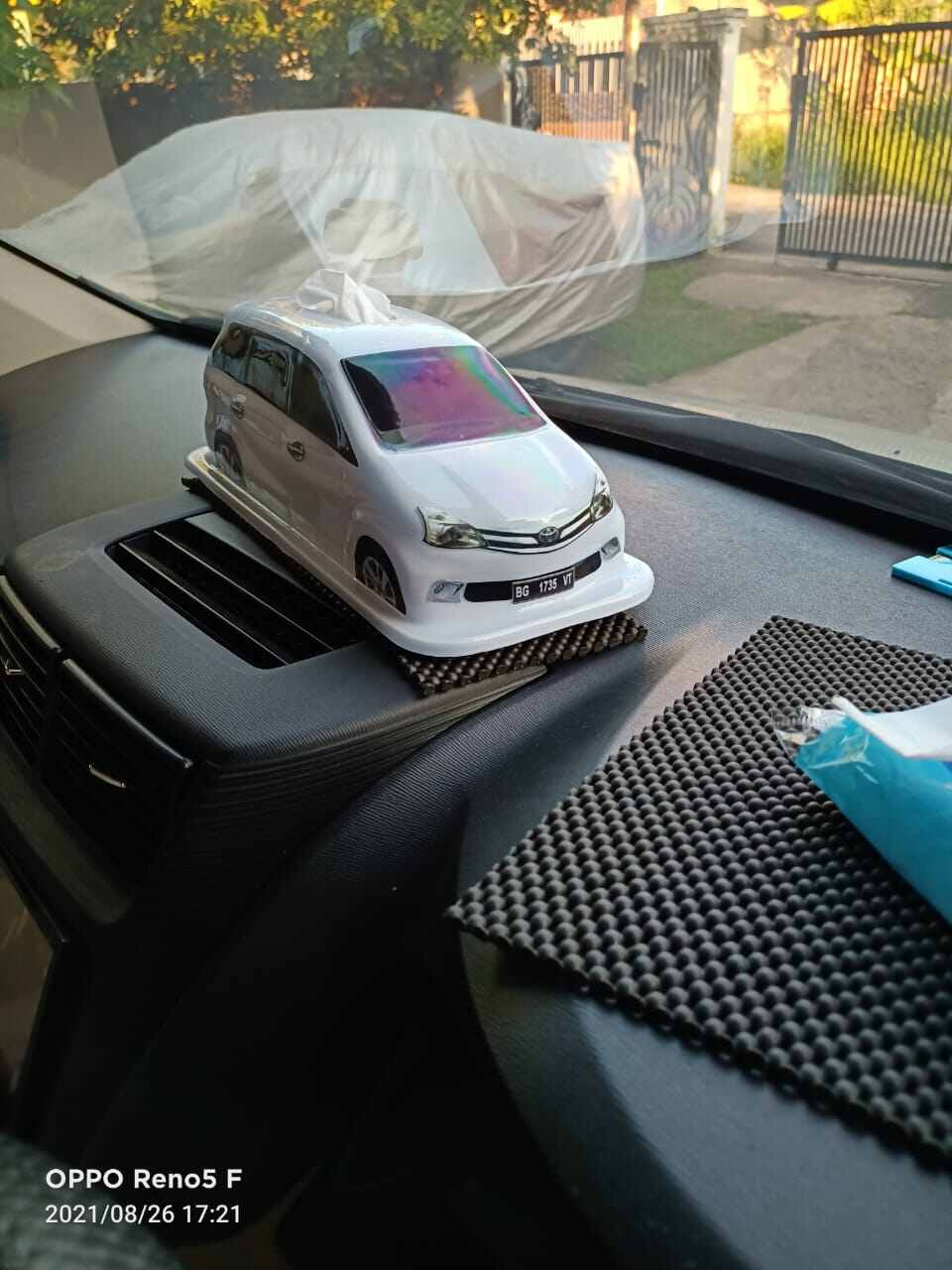 (Fortuner 2010) Kotak Tissue Minimalis Bentuk Mobil / Tempat Tisu ...