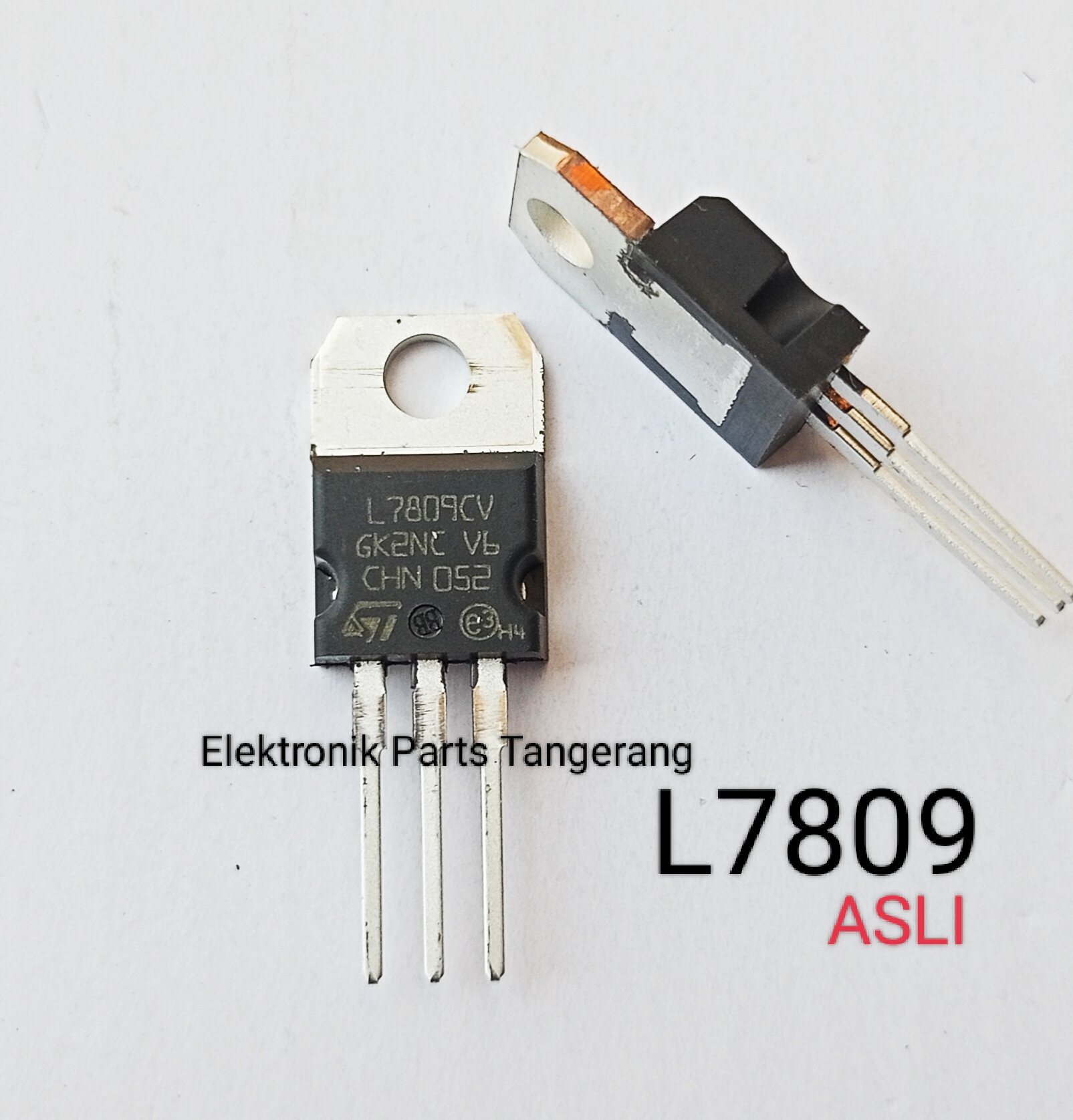 IC REGULATOR L7809 ASLI IC L7809 ORIGINAL ST TRANSISTOR REGULATOR 7809 L7809 LM 7809 CV TR IC ...