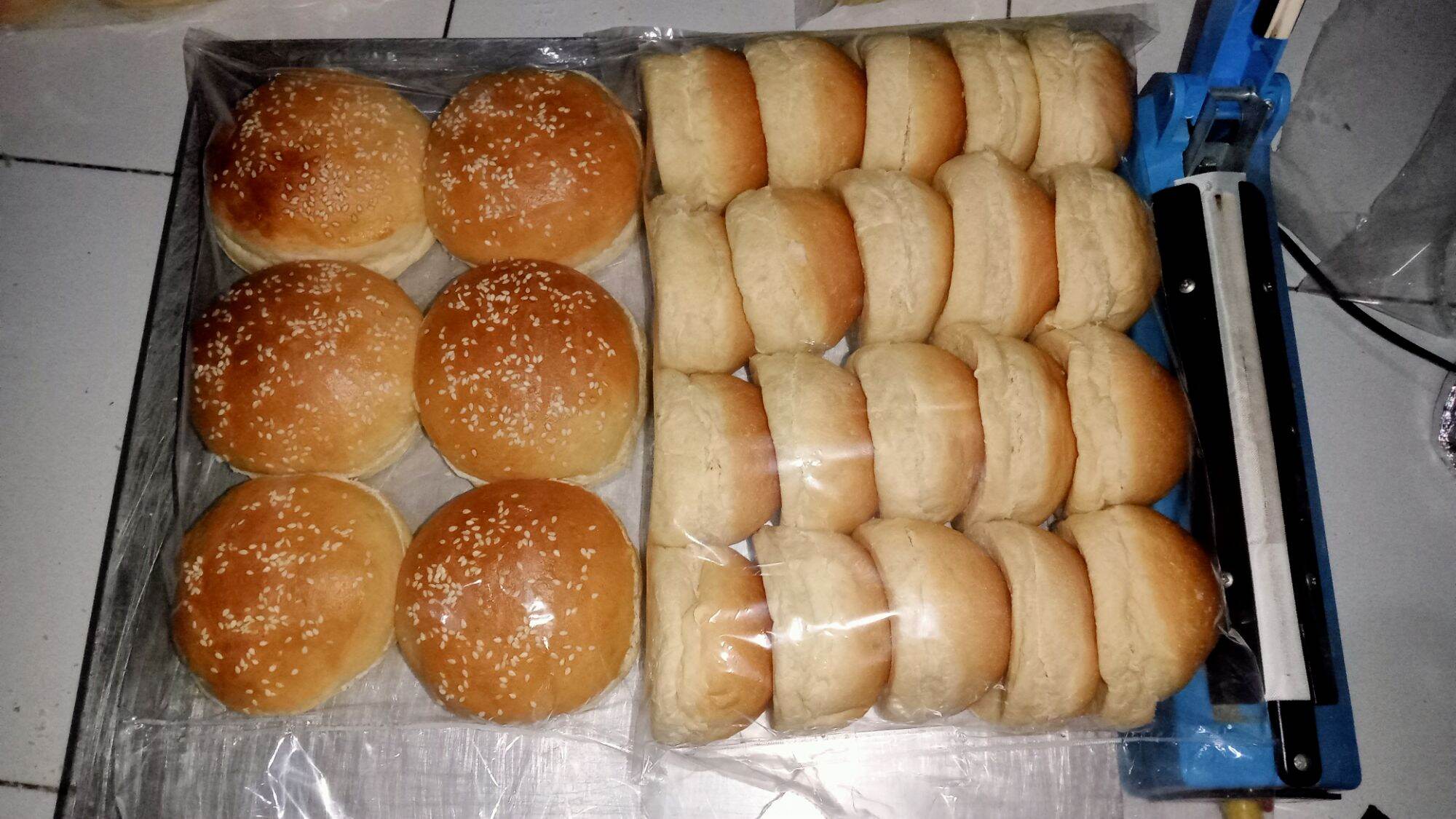 ROTI BURGER BUN MINI MURAH || ISI 20 BIJI | Lazada Indonesia
