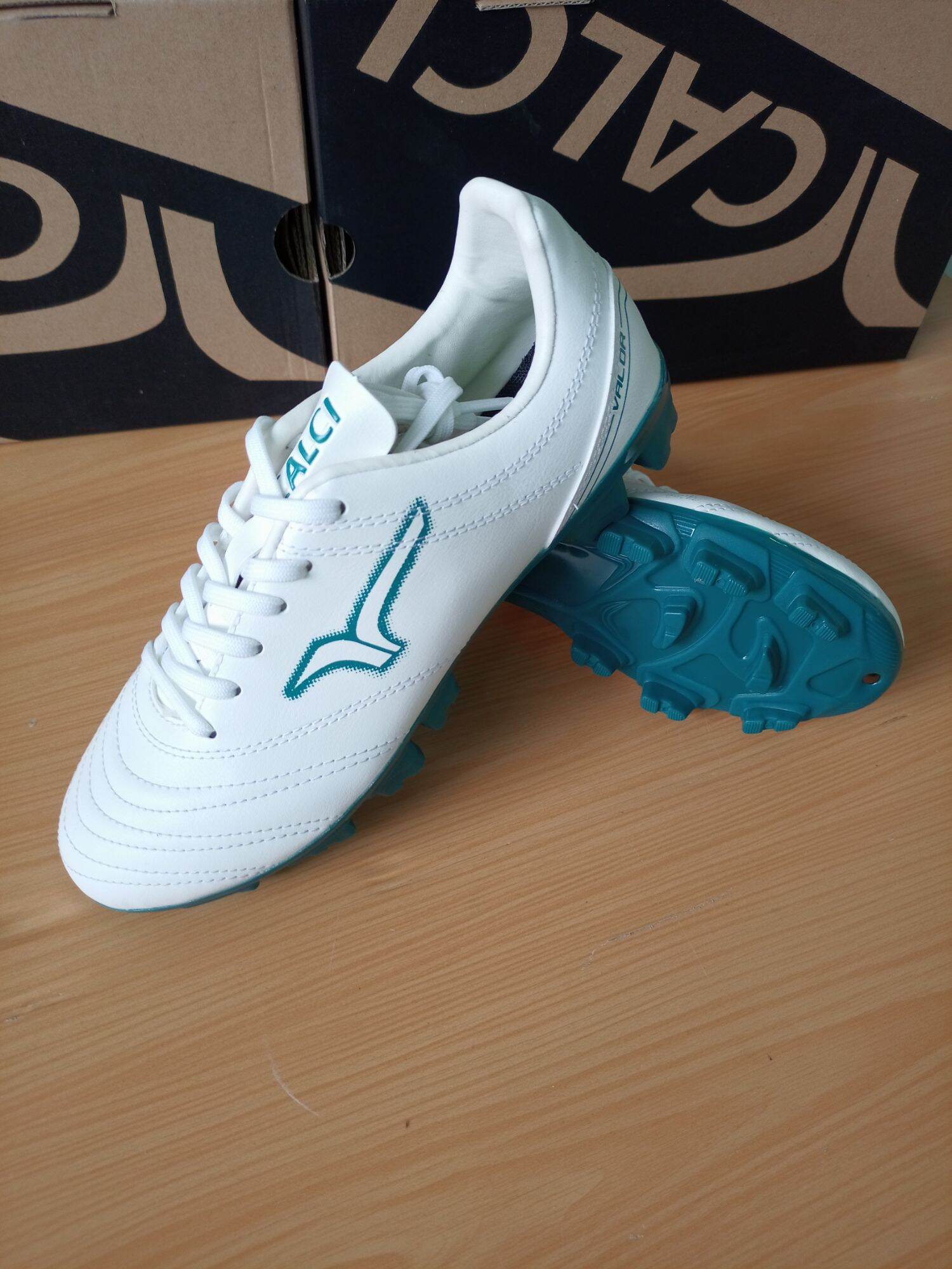 NEW SEPATU BOLA/SOCCER CALCI VALOR SC MADE IN INDONESIA ORIGINAL | Lazada Indonesia