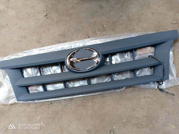 grill hino dutro +logo H | Lazada Indonesia