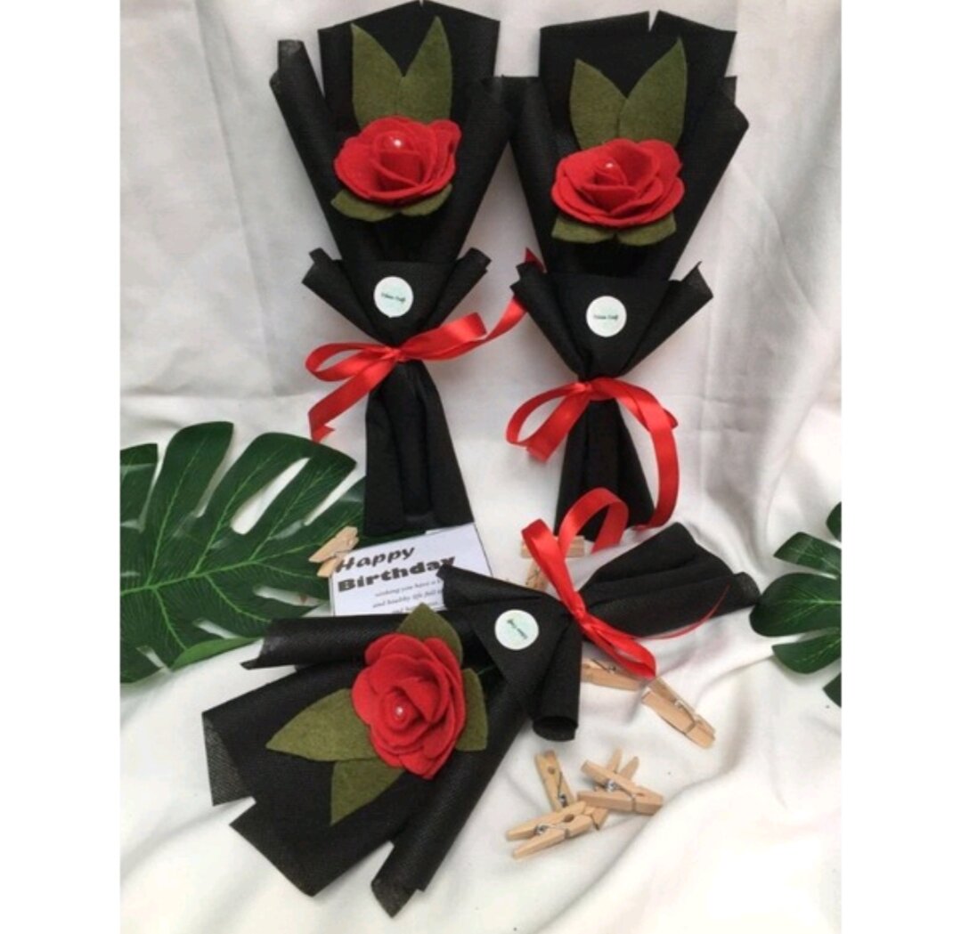 ( Free kartu ucapan ) Ready buket bunga wisuda / buket bunga satu ...